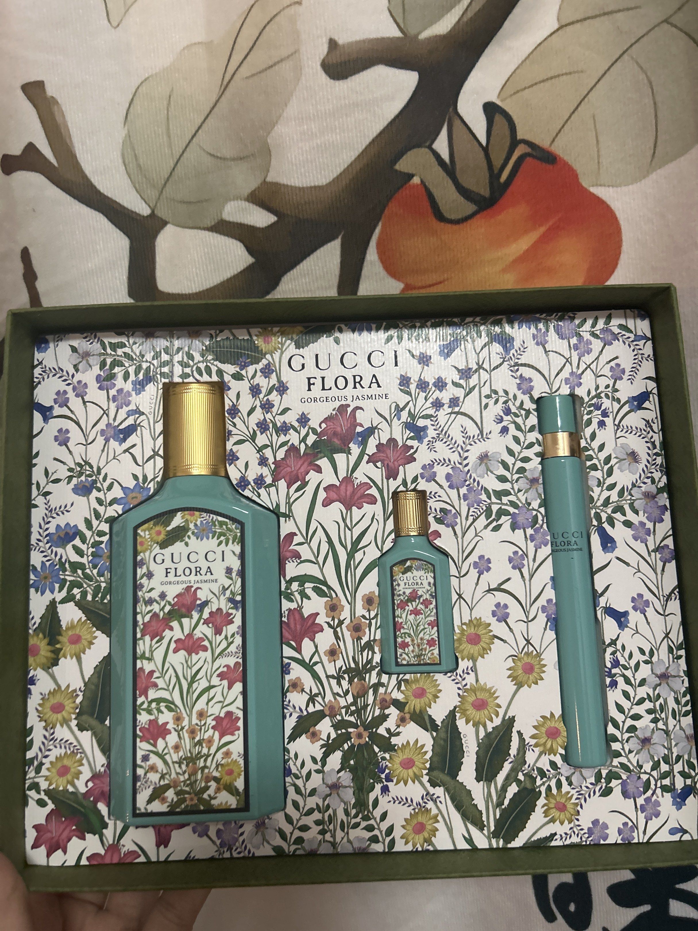 Gucci Flora Gorgeous Jasmine Perfume Set, Beauty & Personal Care ...