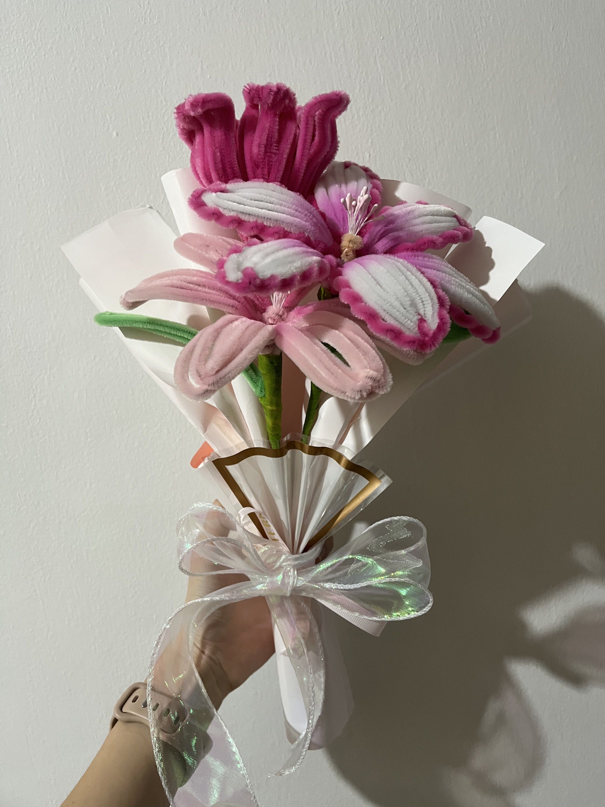 Handmade Pipe Cleaner Flower Bouquet, Hobbies & Toys, Flowers ...