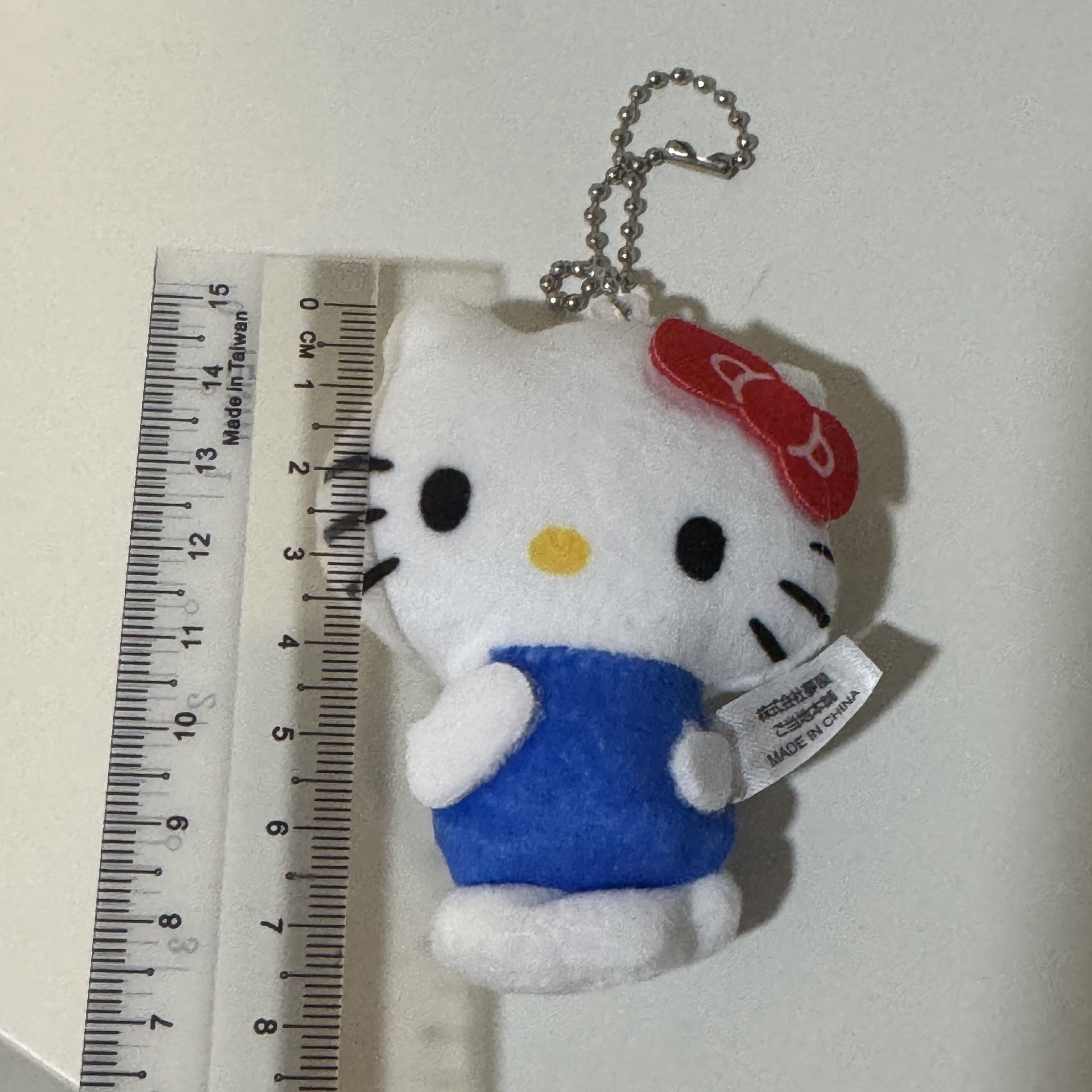 Hello Kitty Stuffed Toy Ball Chain Gatchapon, Hobbies & Toys, Toys ...