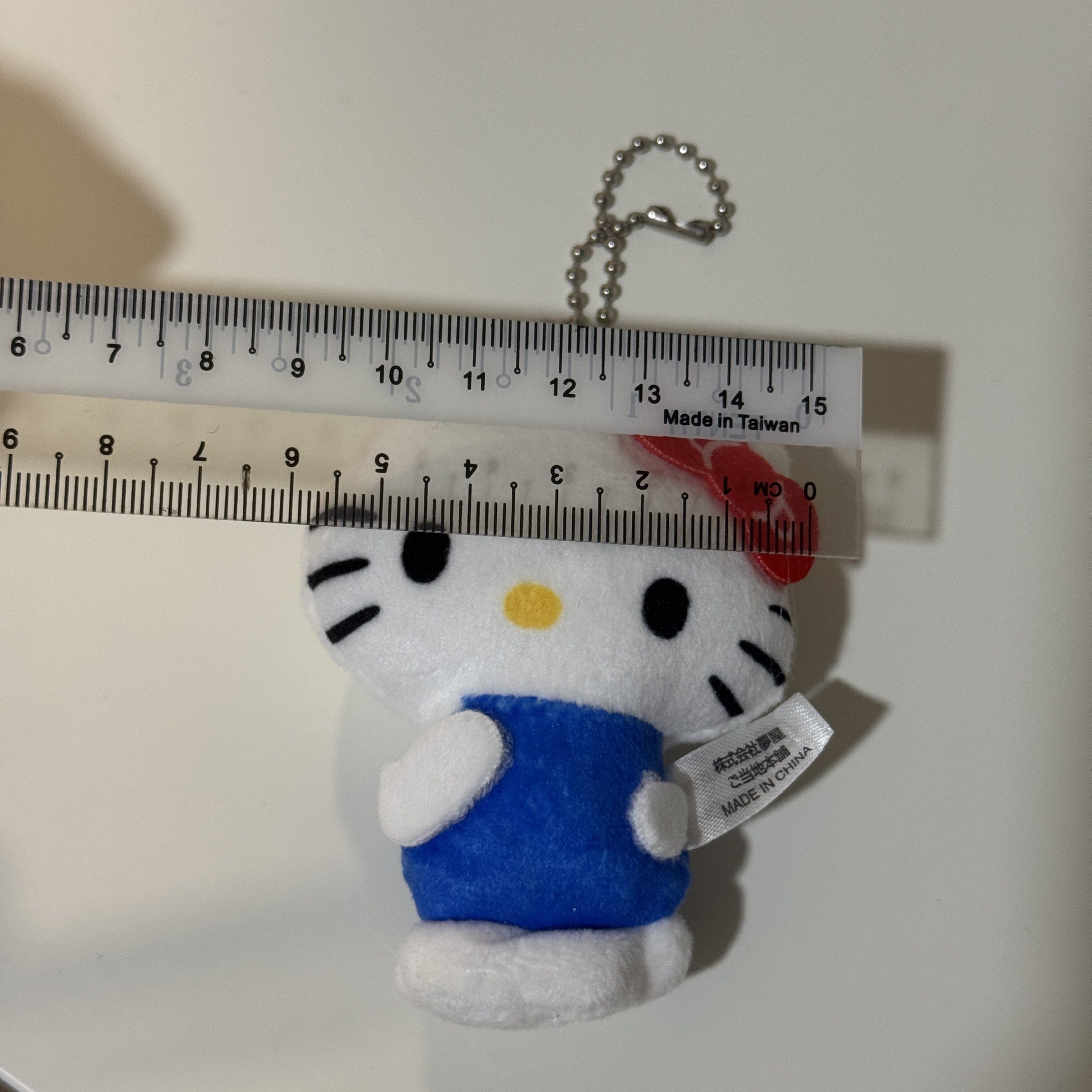 Hello Kitty Stuffed Toy Ball Chain Gatchapon, Hobbies & Toys, Toys ...