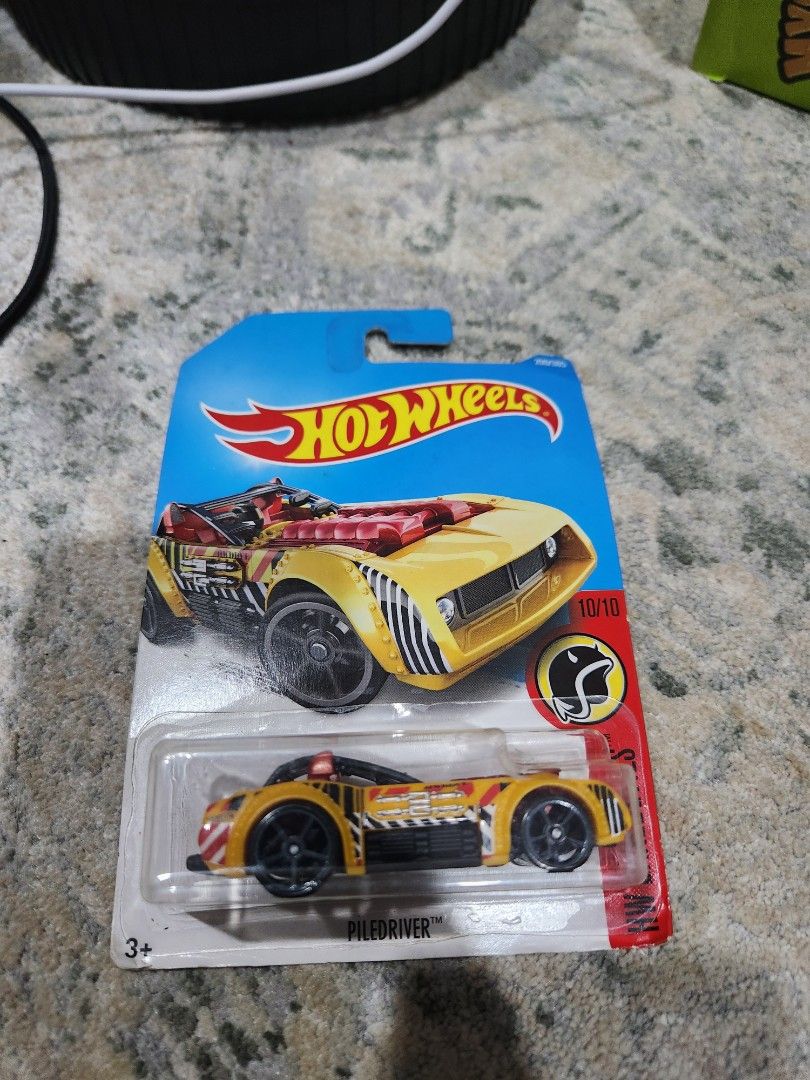 Hot Wheels Piledriver, Hobbies & Toys, Toys & Games on Carousell