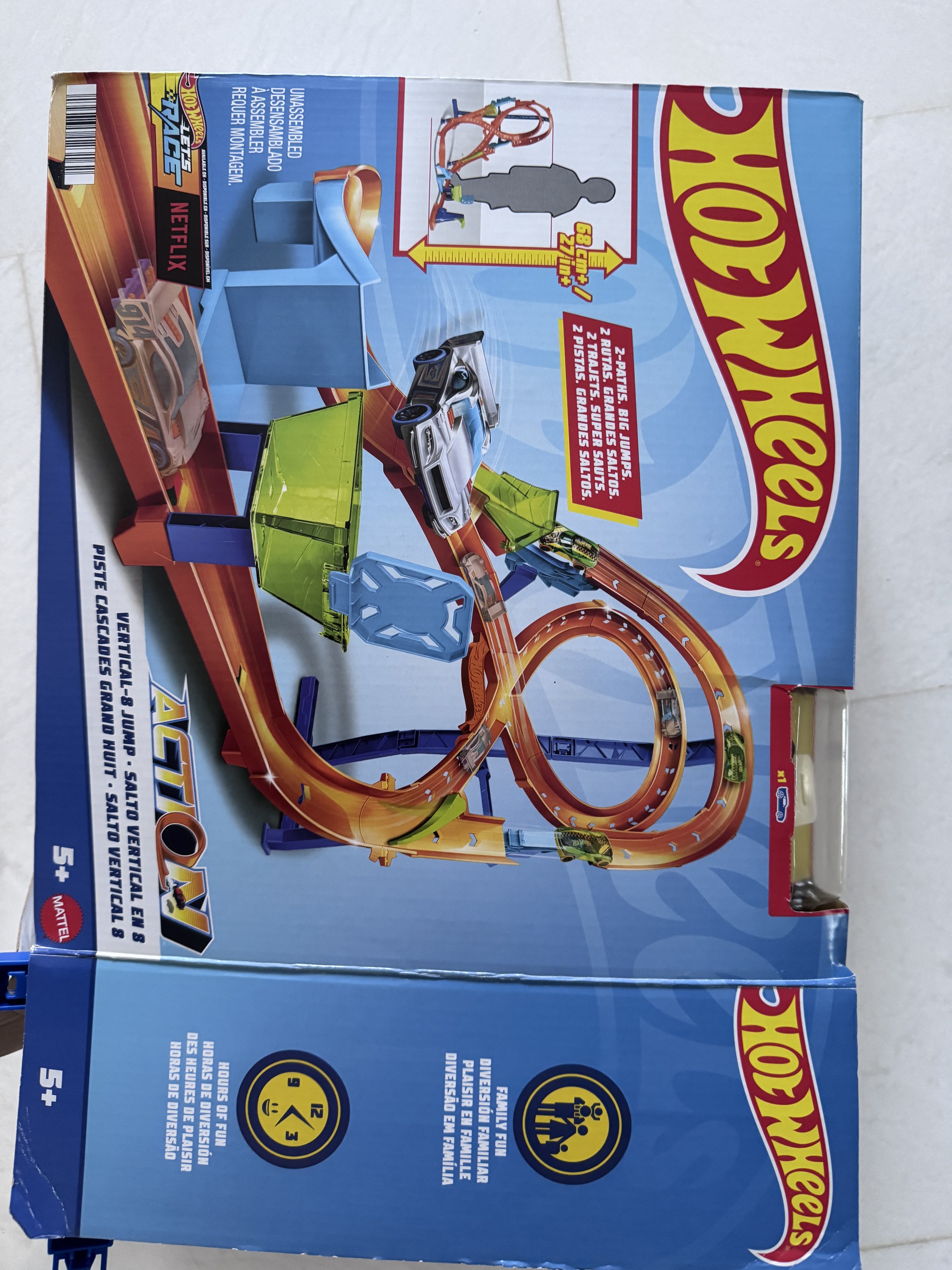 Hot Wheels Vertical 8 Jump Track Set, Hobbies & Toys, Toys & Games on ...