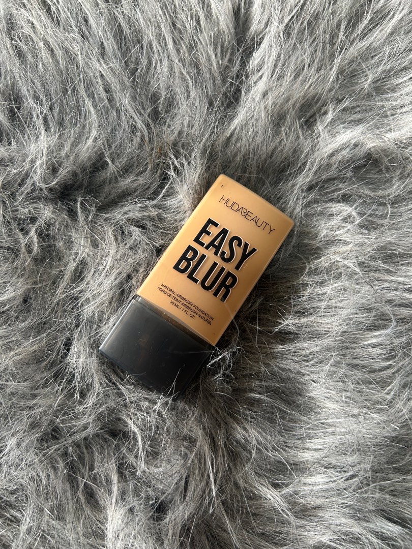 Huda Beauty Easy Blur Foundation, Beauty & Personal Care, Face, Makeup ...