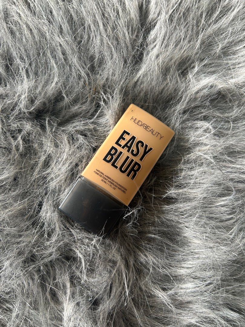 Huda Beauty Easy Blur Foundation, Beauty & Personal Care, Face, Makeup ...