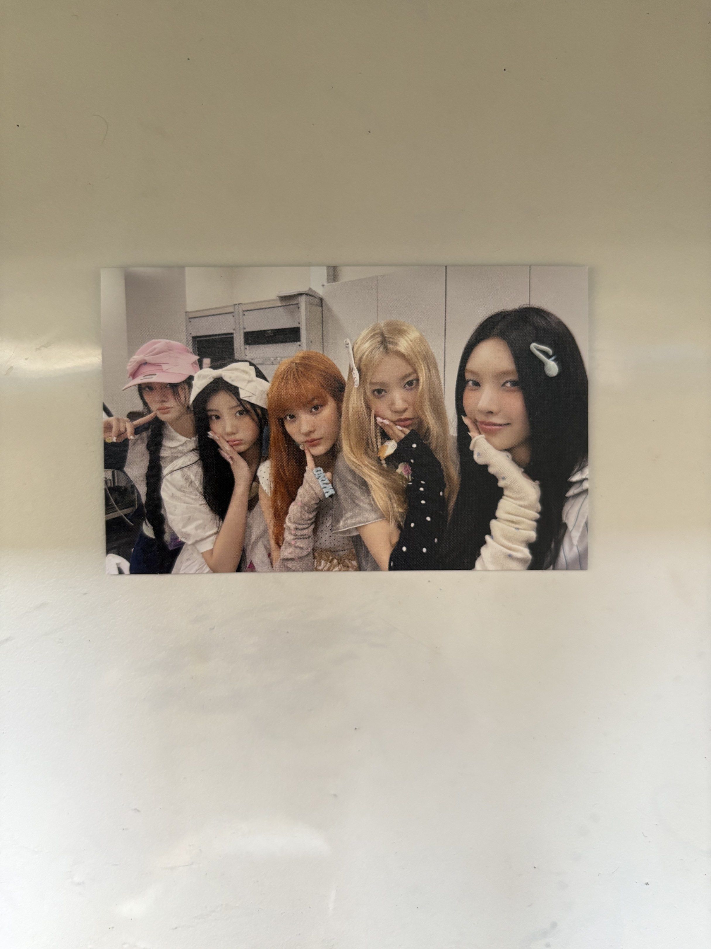 Illit Not Cute Anymore Weverse album photo card with QR code, Hobbies ...