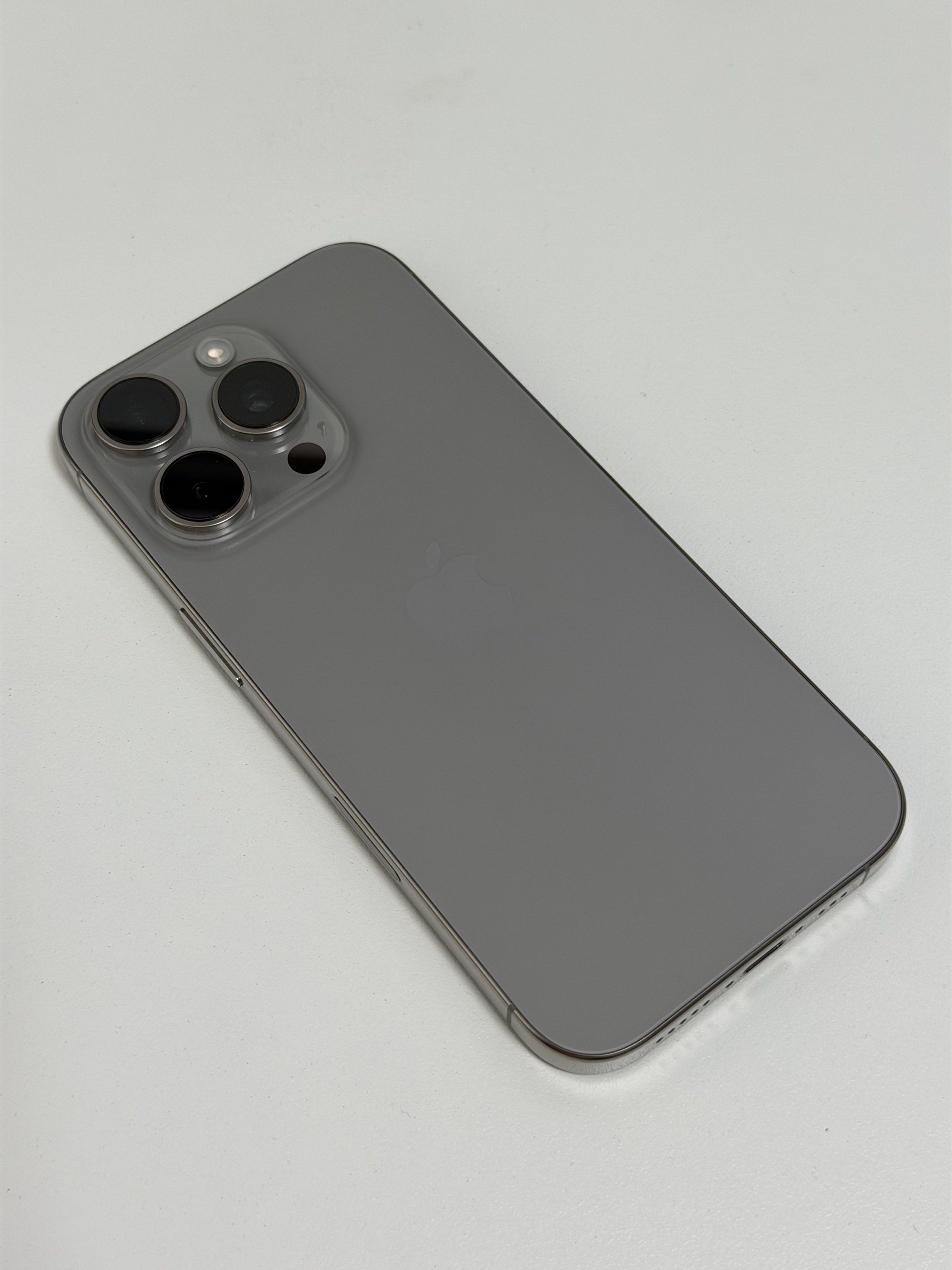 iPhone 16 Pro 256GB Natural Titanium, Mobile Phones & Gadgets, Mobile ...