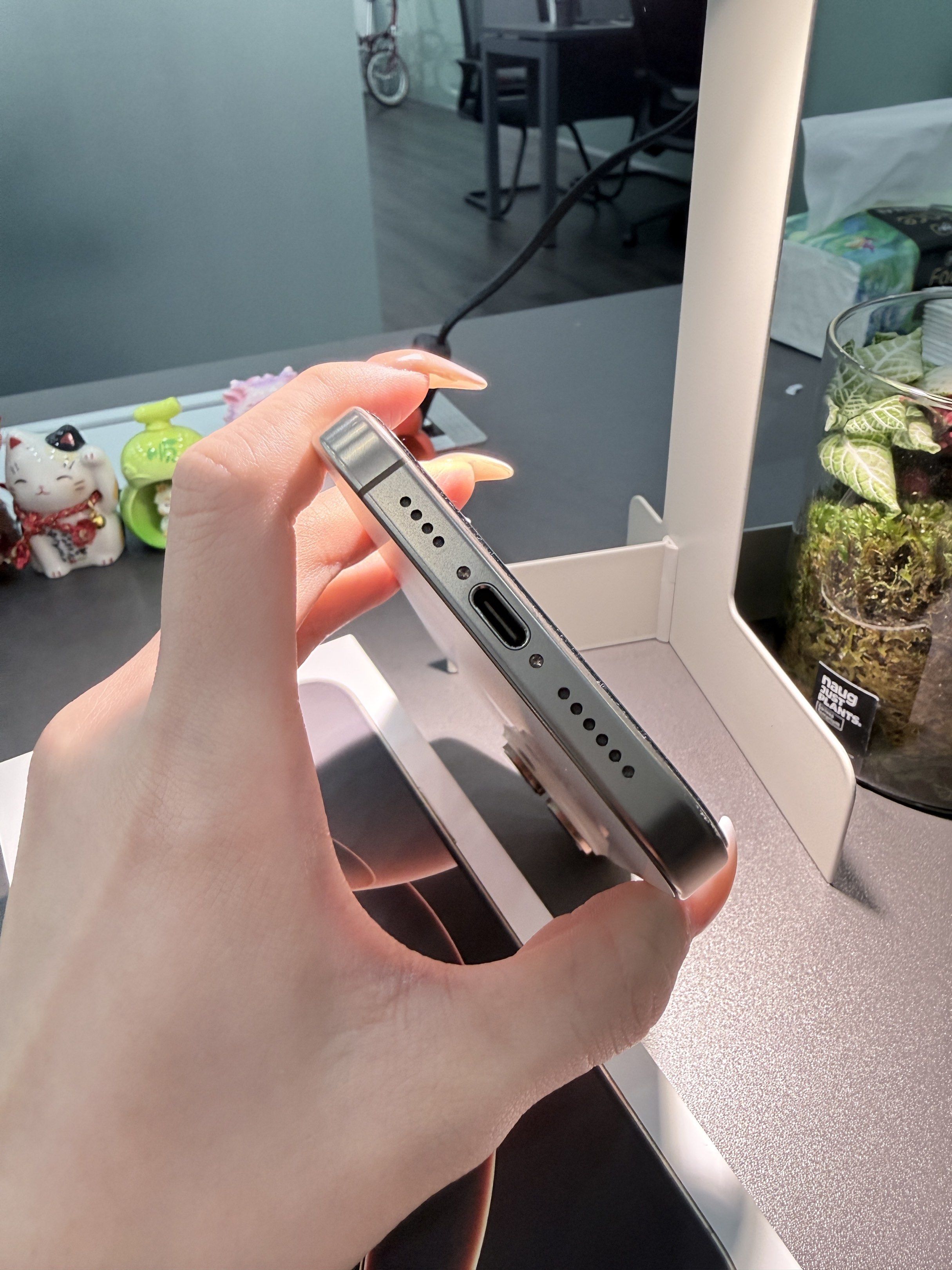 iPhone 16 Pro Max Desert Titanium 256GB, Mobile Phones & Gadgets ...