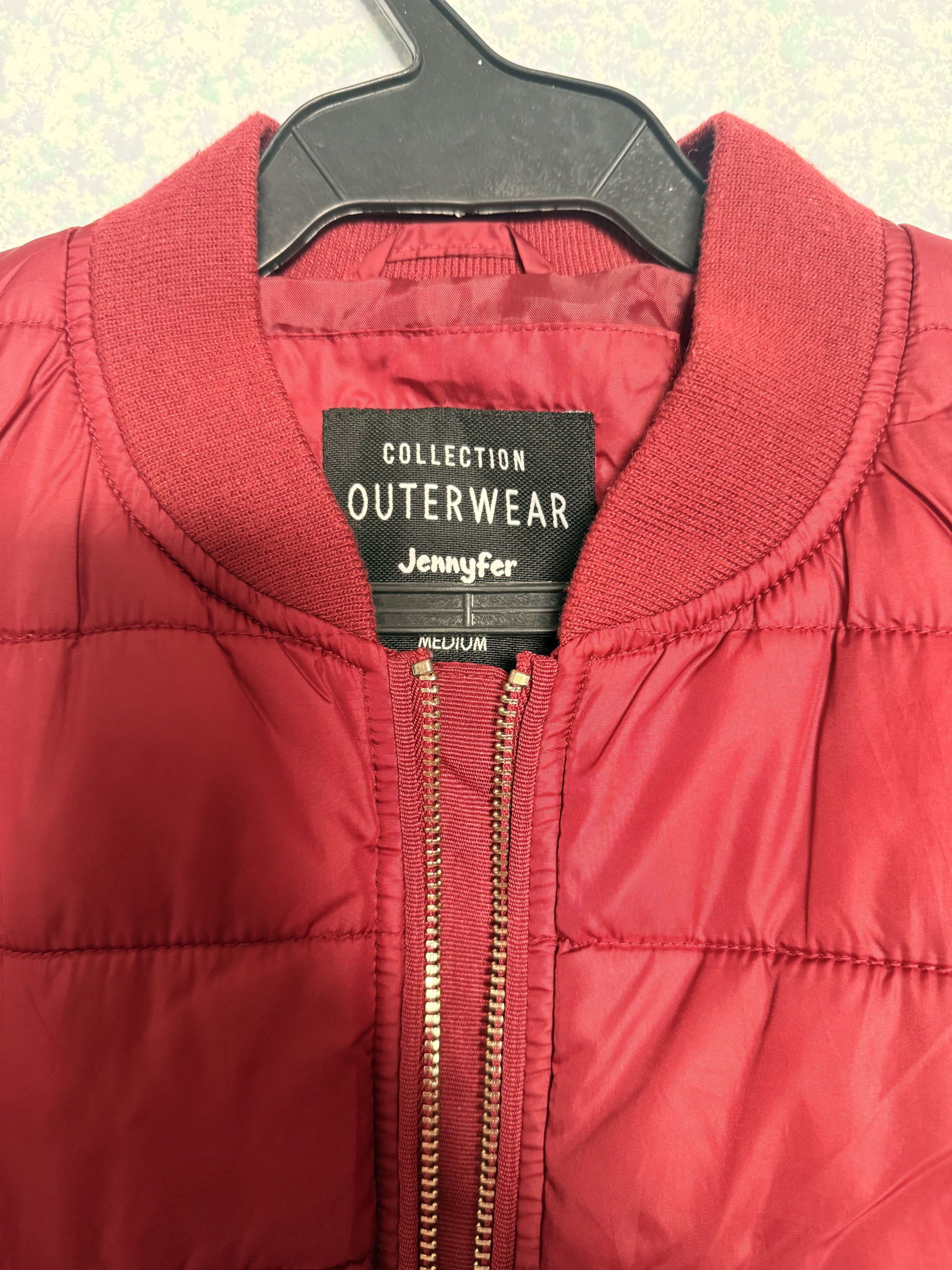 Jennyfer Maroon Puff Jacket, Women's Fashion, Coats, Jackets and ...