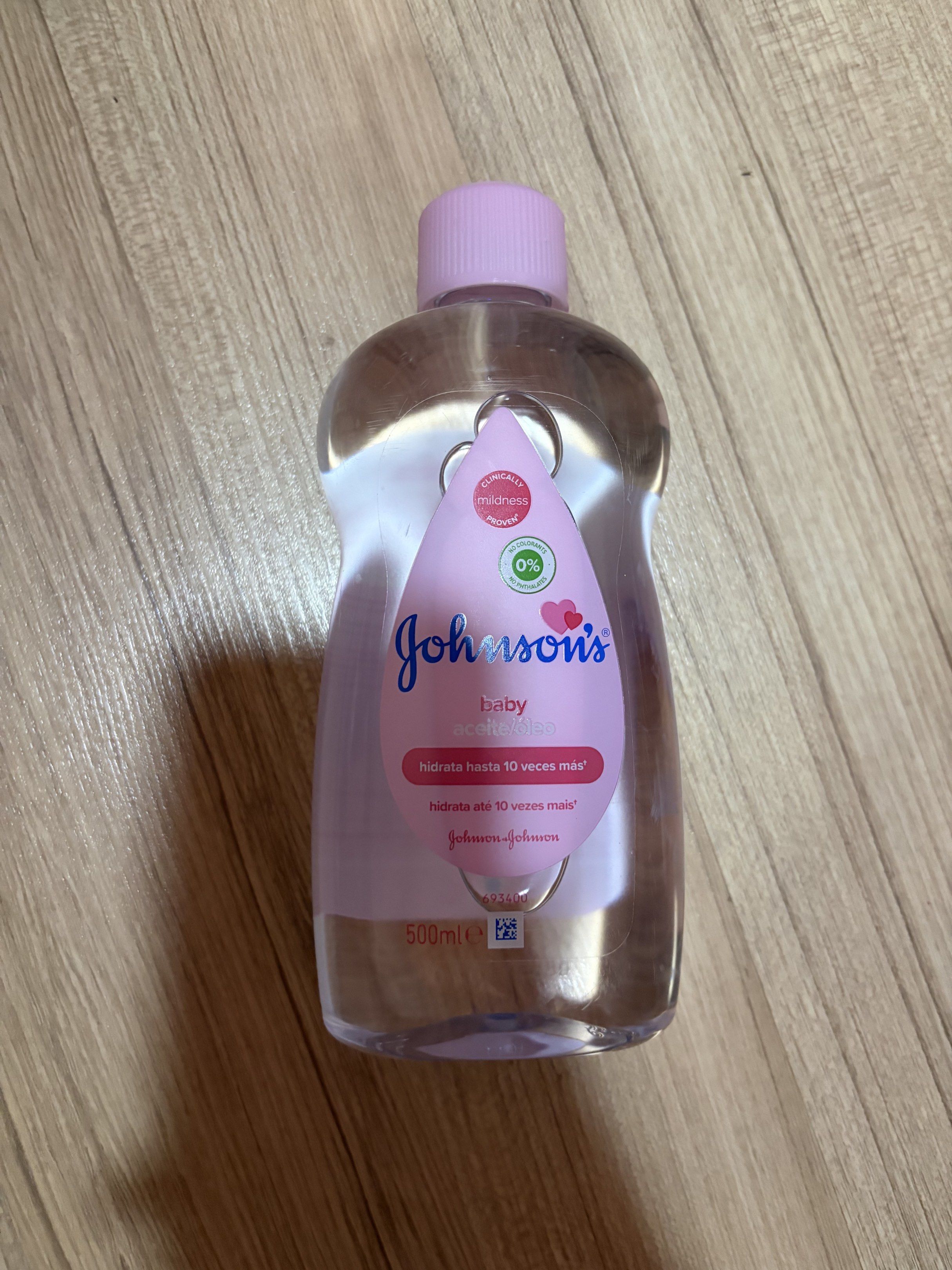 Johnson's Baby Oil 500ml, Babies & Kids, Bathing & Changing, Baby ...