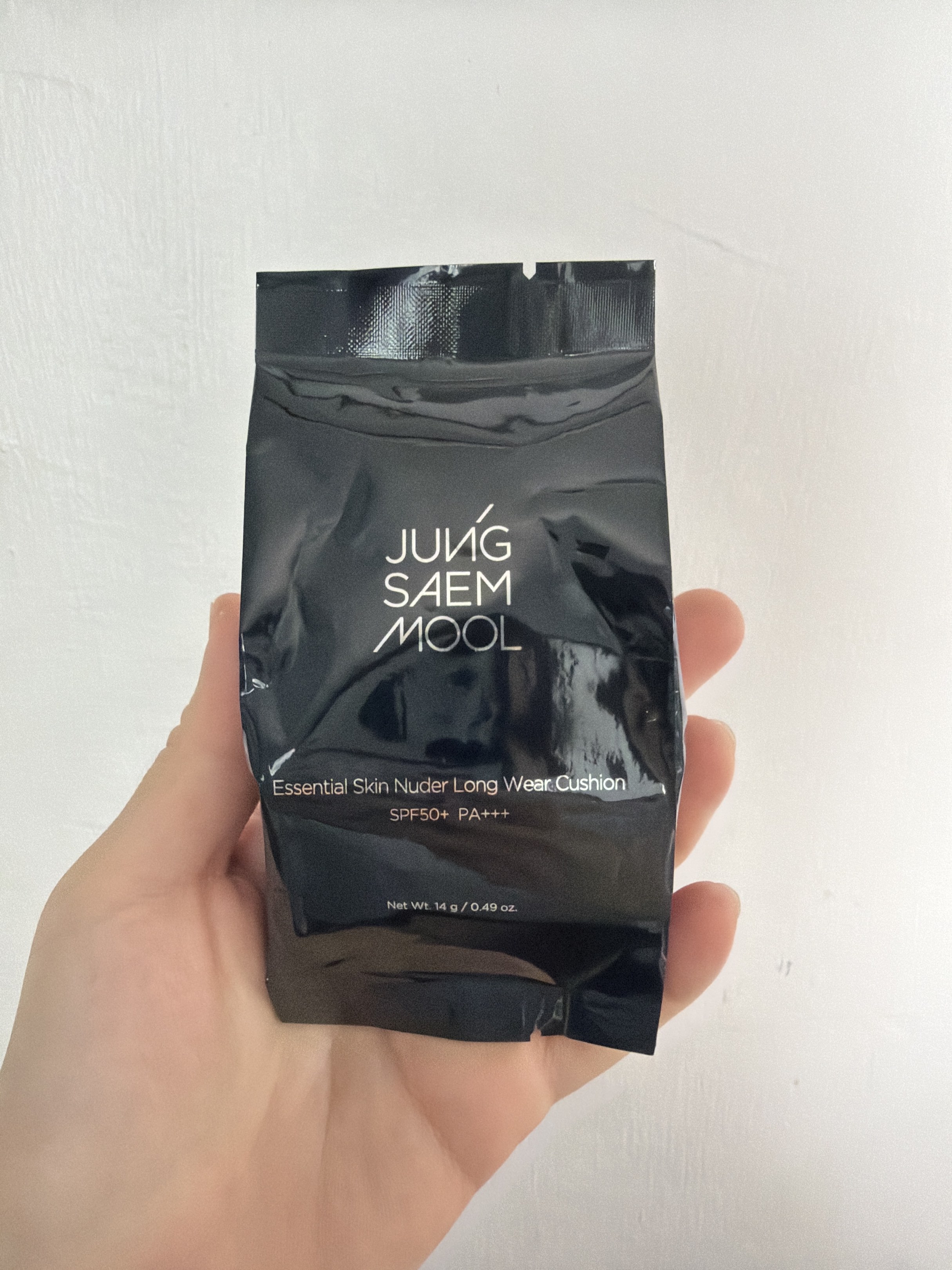 Jung Saem Mool Essential Skin Nuder Long Wear Cushion, Beauty ...
