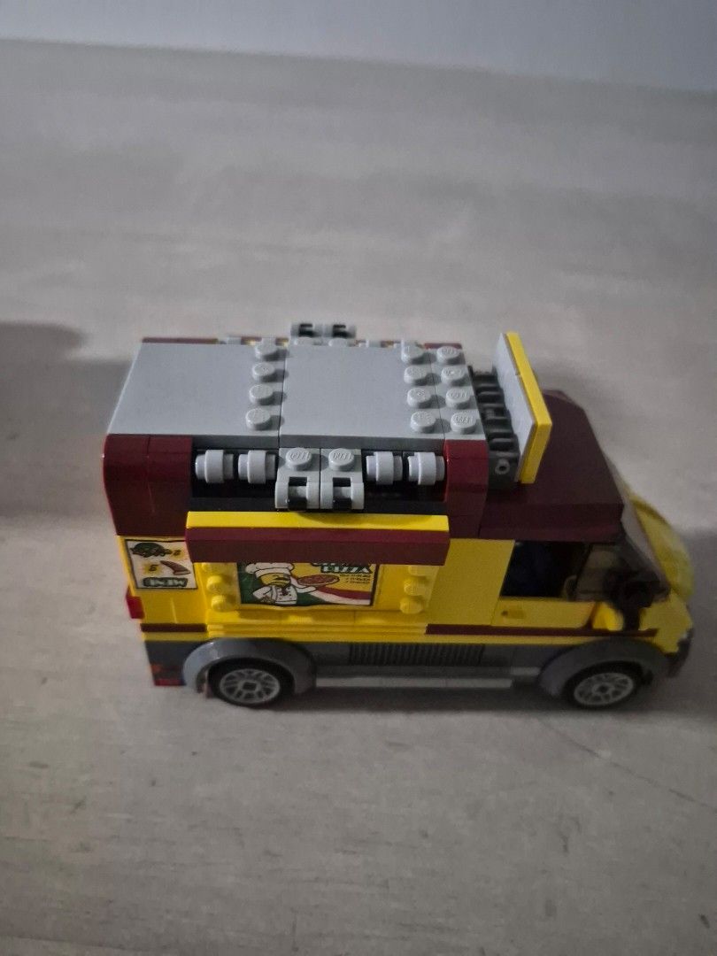Lego City Pizza Van, Hobbies & Toys, Toys & Games on Carousell