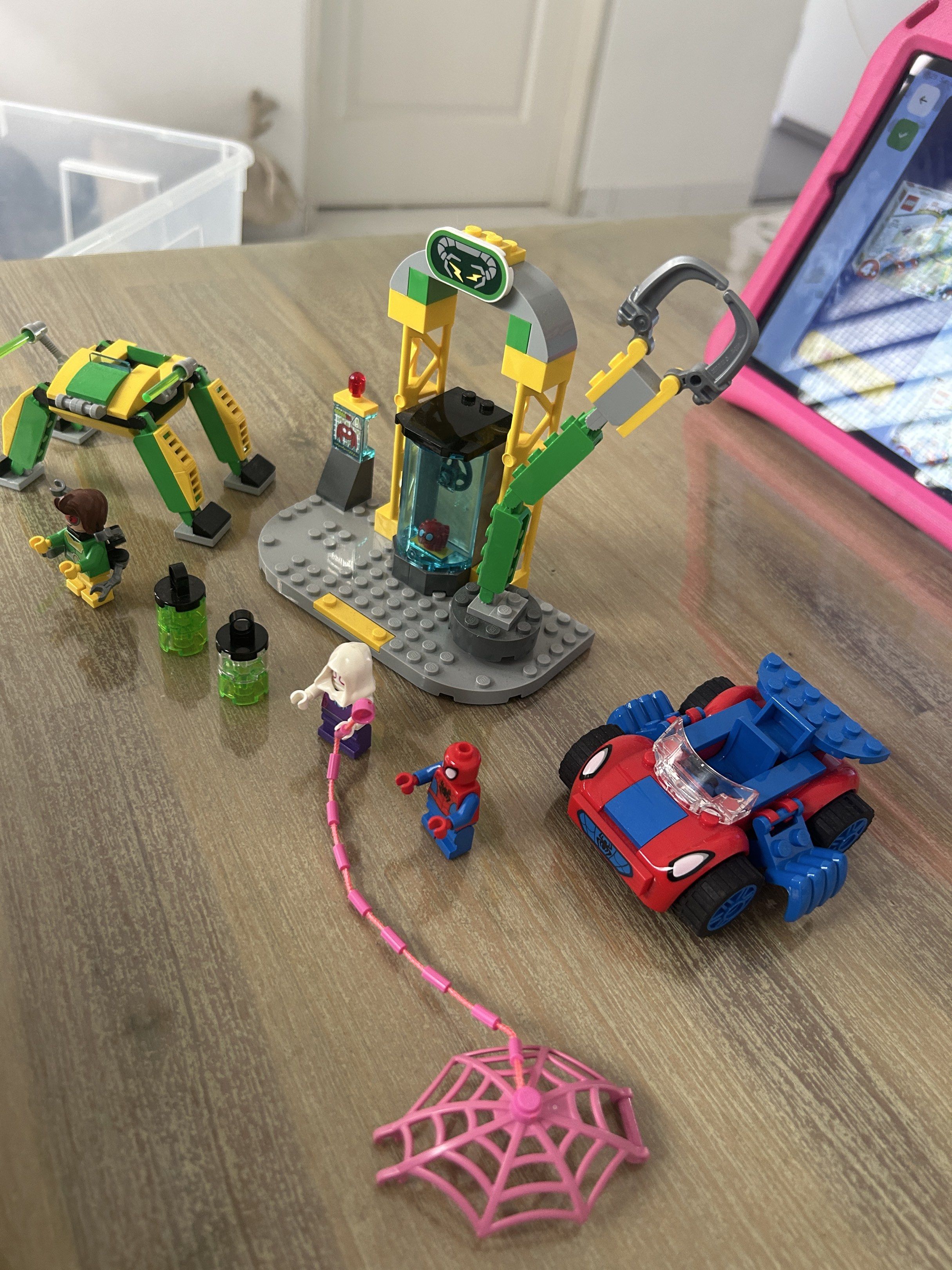 Lego Marvel Spider-Man: Spider-Man at Doc Ock’s Lab, Hobbies & Toys ...