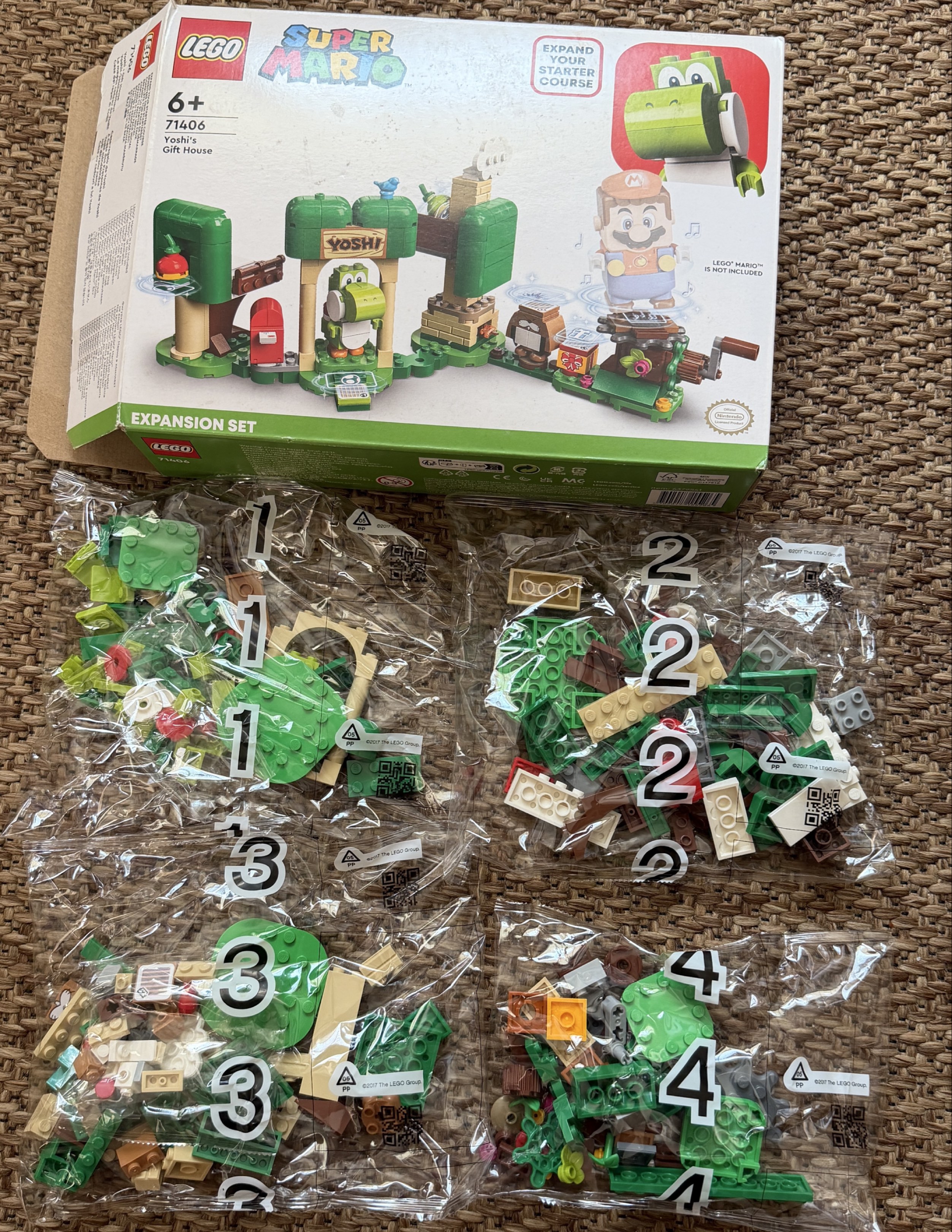LEGO Super Mario Yoshi's Gift House Expansion Set 71406, Hobbies & Toys ...