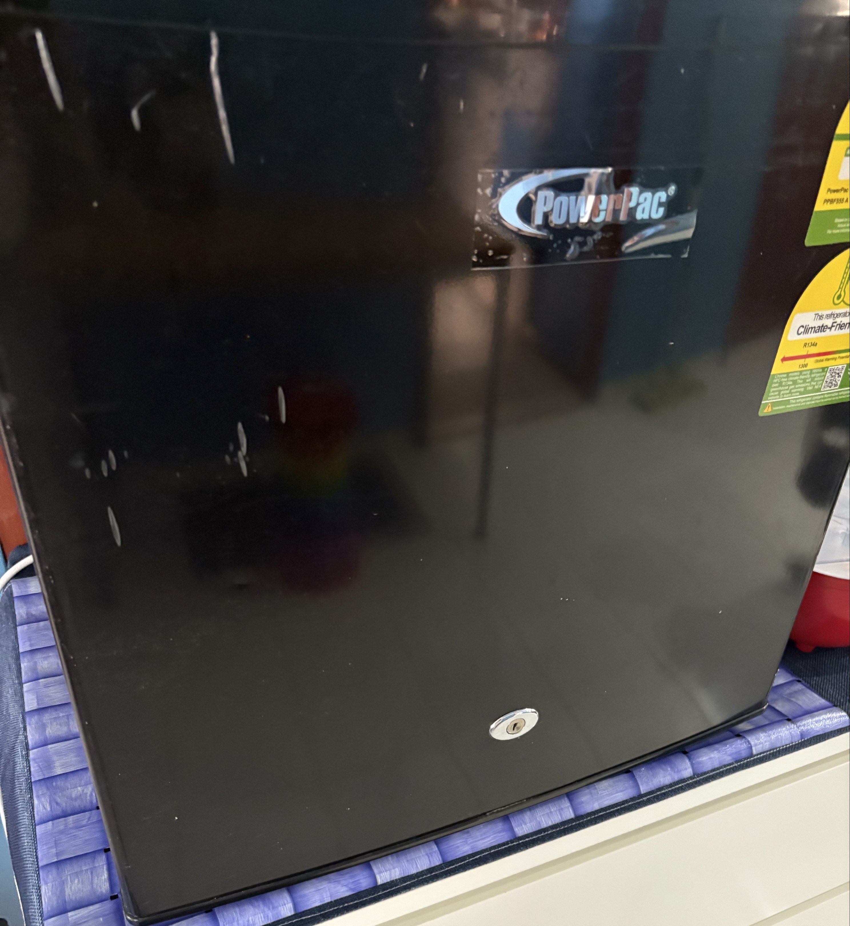 mini fridge 50L powerpac, TV & Home Appliances, Kitchen Appliances ...