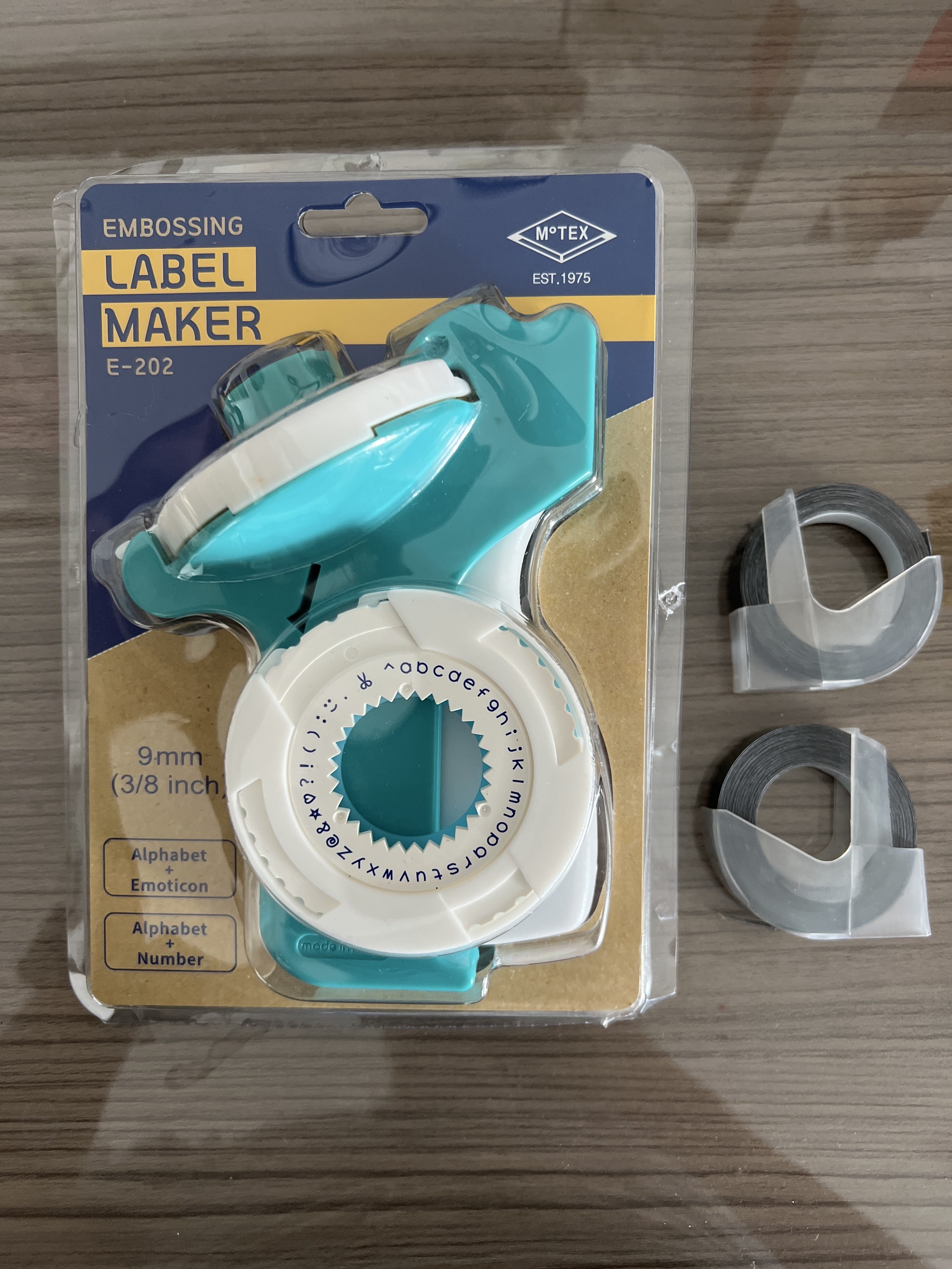 Motex E-202 Embossing Label Maker, Hobbies & Toys, Stationery & Craft ...