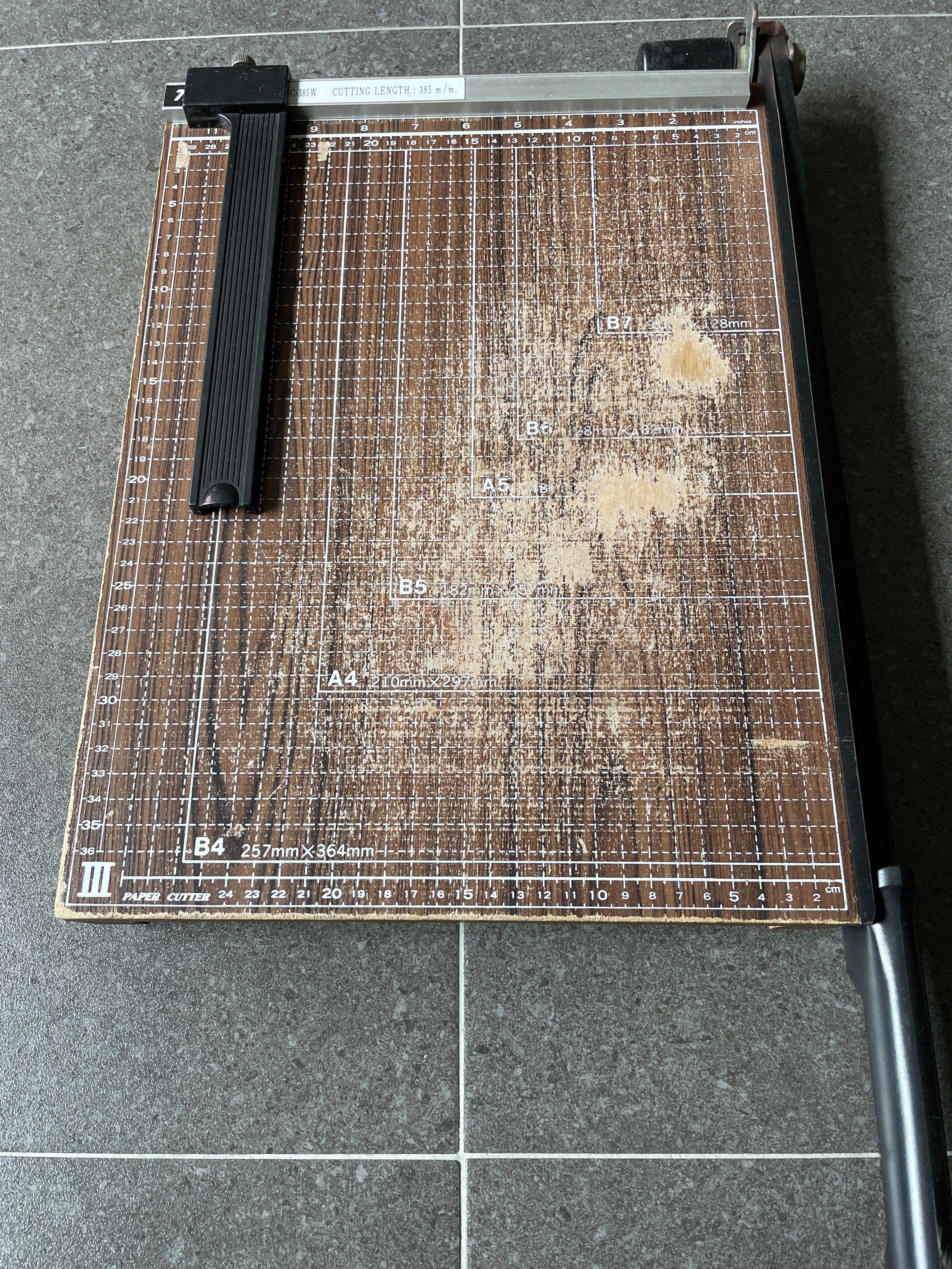 Paper Cutter - III Paper Cutter, Hobbies & Toys, Stationery & Craft ...