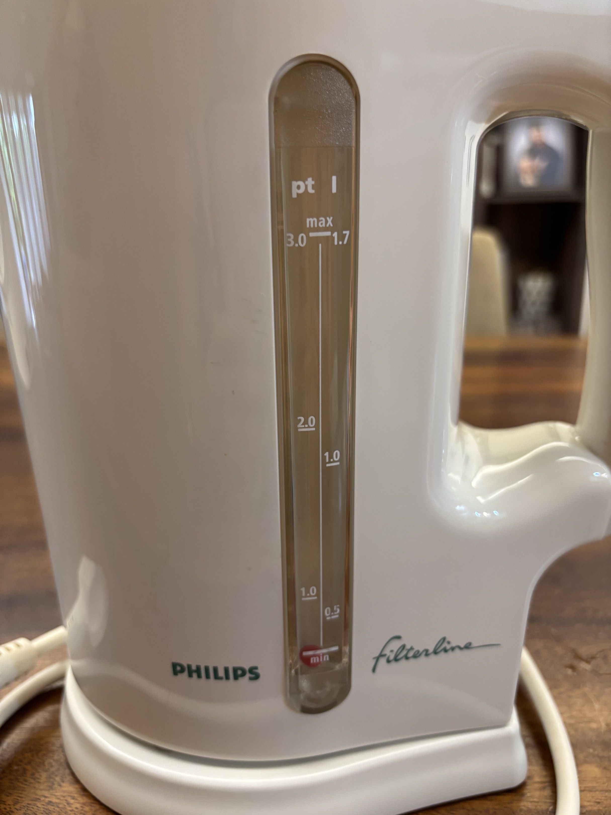 Philips Filterline Electric Kettle, TV & Home Appliances, Kitchen ...