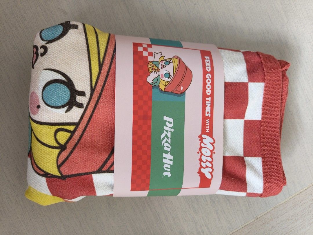 Pizza Hut x Molly Tote Bag, Women's Fashion, Bags & Wallets, Tote Bags ...