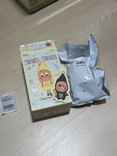 Pop Mart Twinkle Twinkle Savor the Moment earphone case - Cream Rabbit ...