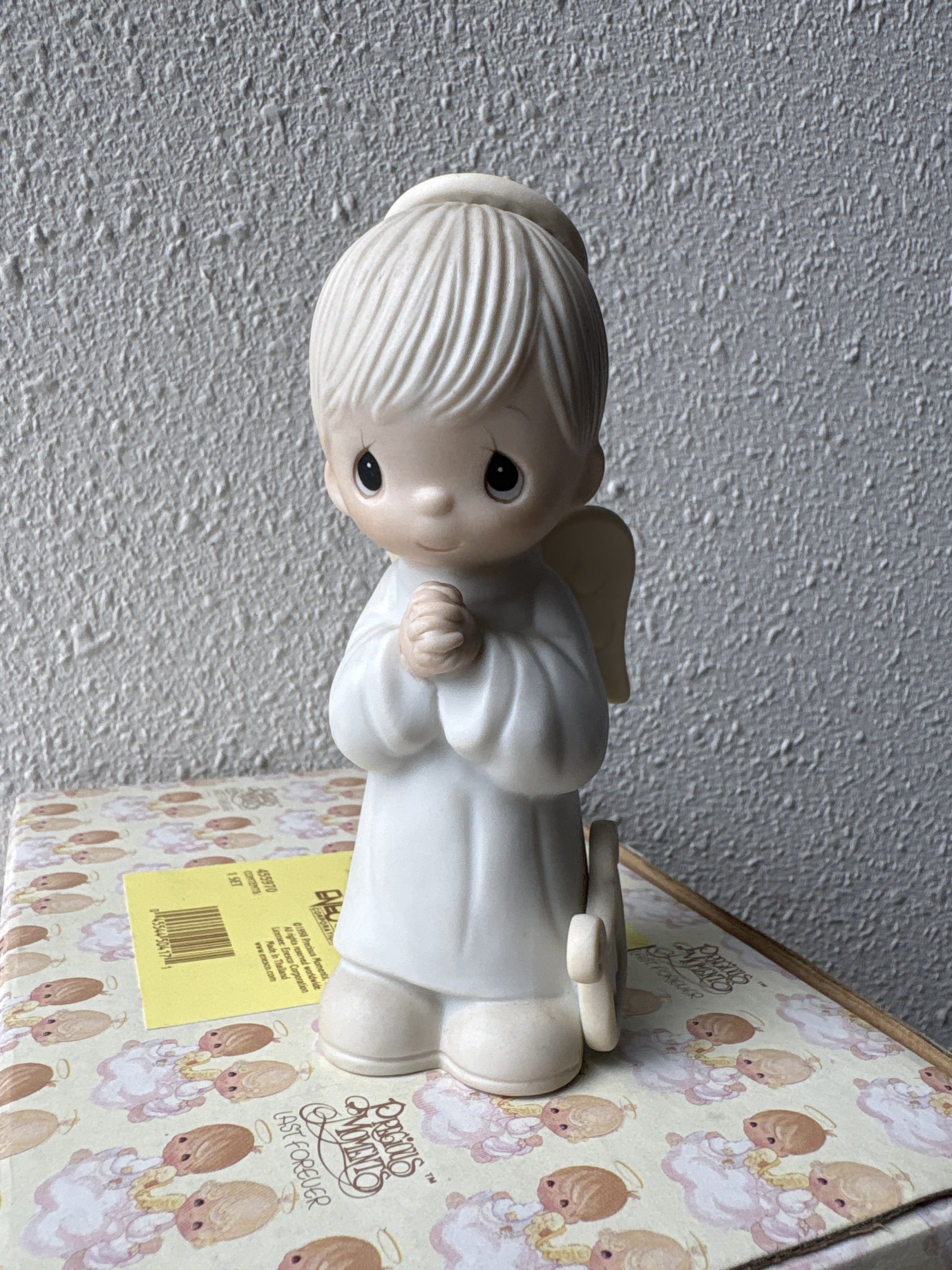 Precious Moments Praying Boy Angel Figurine with Harp, Hobbies & Toys ...