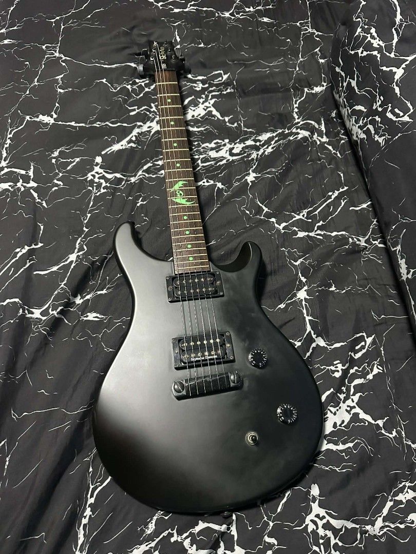 PRS Electric Guitar NEGOTIABLE! SHOOT ME AN OFFER!, Hobbies & Toys ...