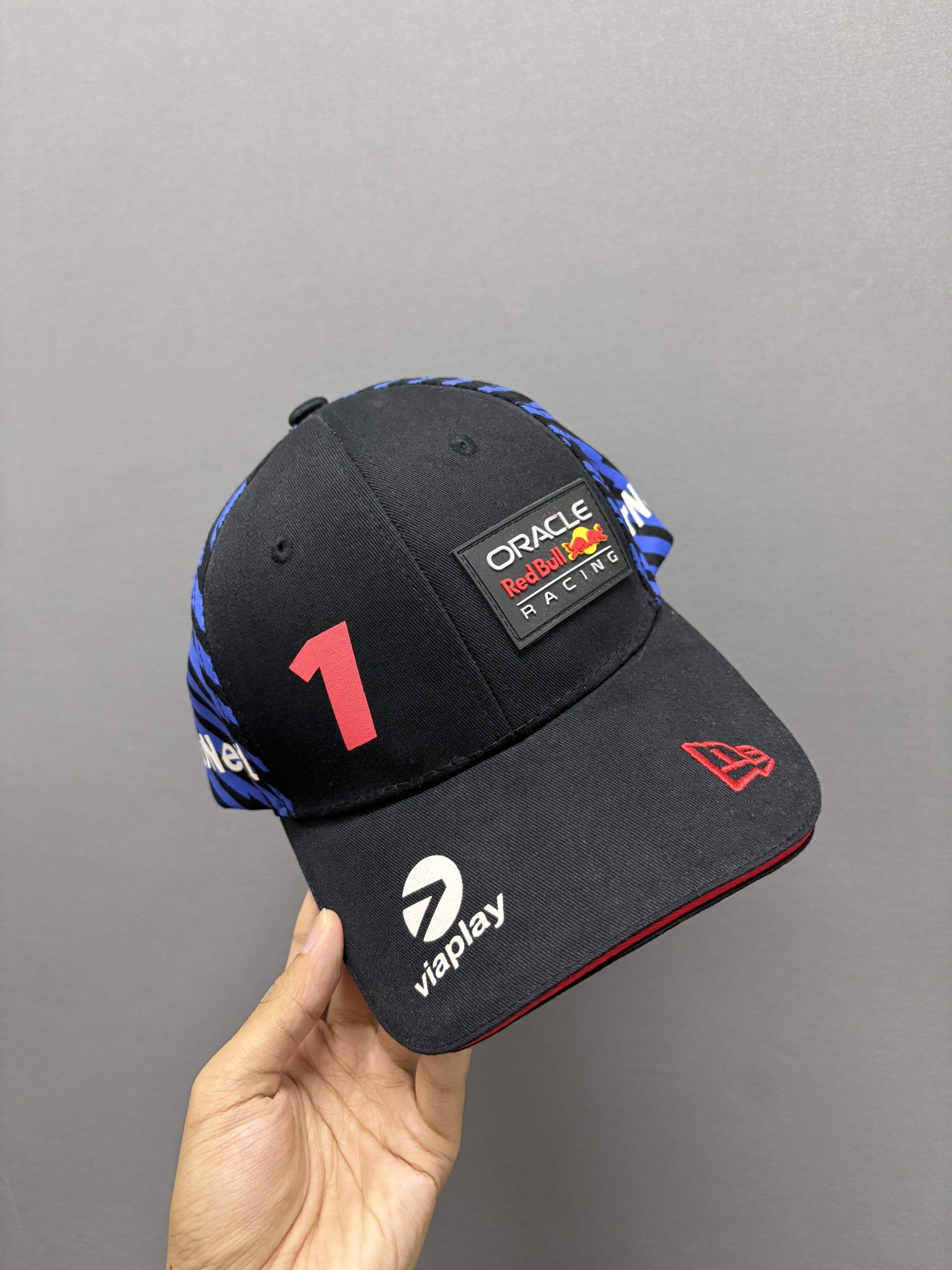 Red Bull Racing Cap MAX VERSTAPPEN, Men's Fashion, Watches ...