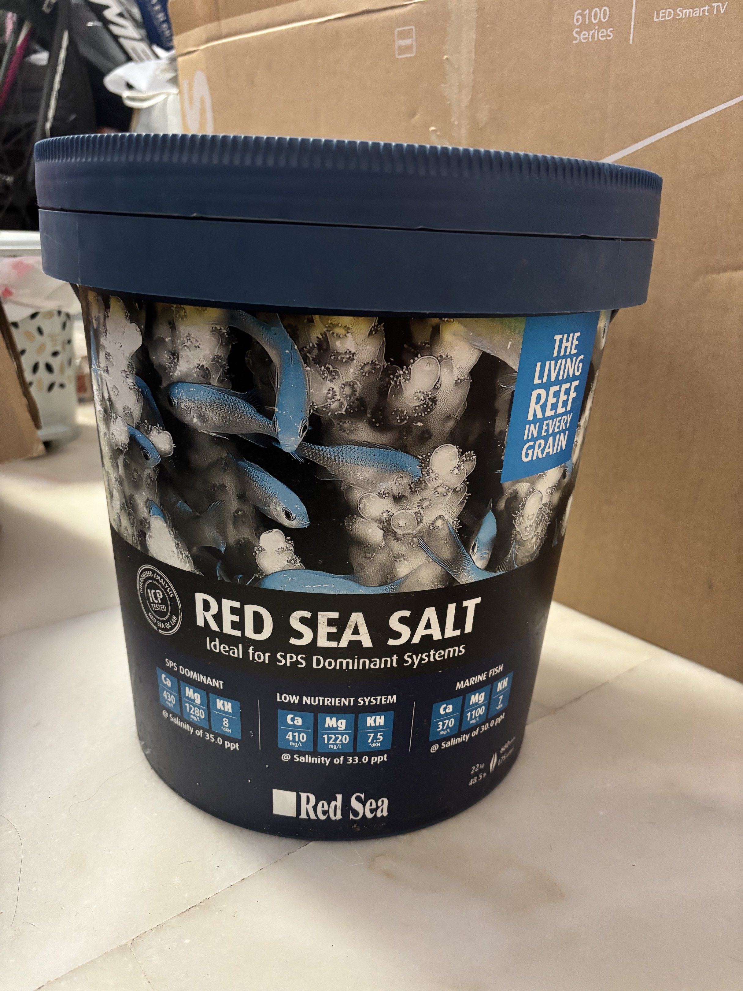 Red Sea Salt, Pet Supplies, Homes & Other Pet Accessories on Carousell