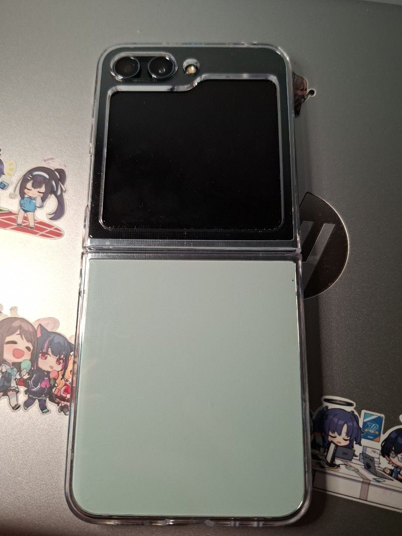 Samsung Galaxy Z Flip 5, 手提電話, 手機, Android 安卓手機, Samsung 三星 - Carousell