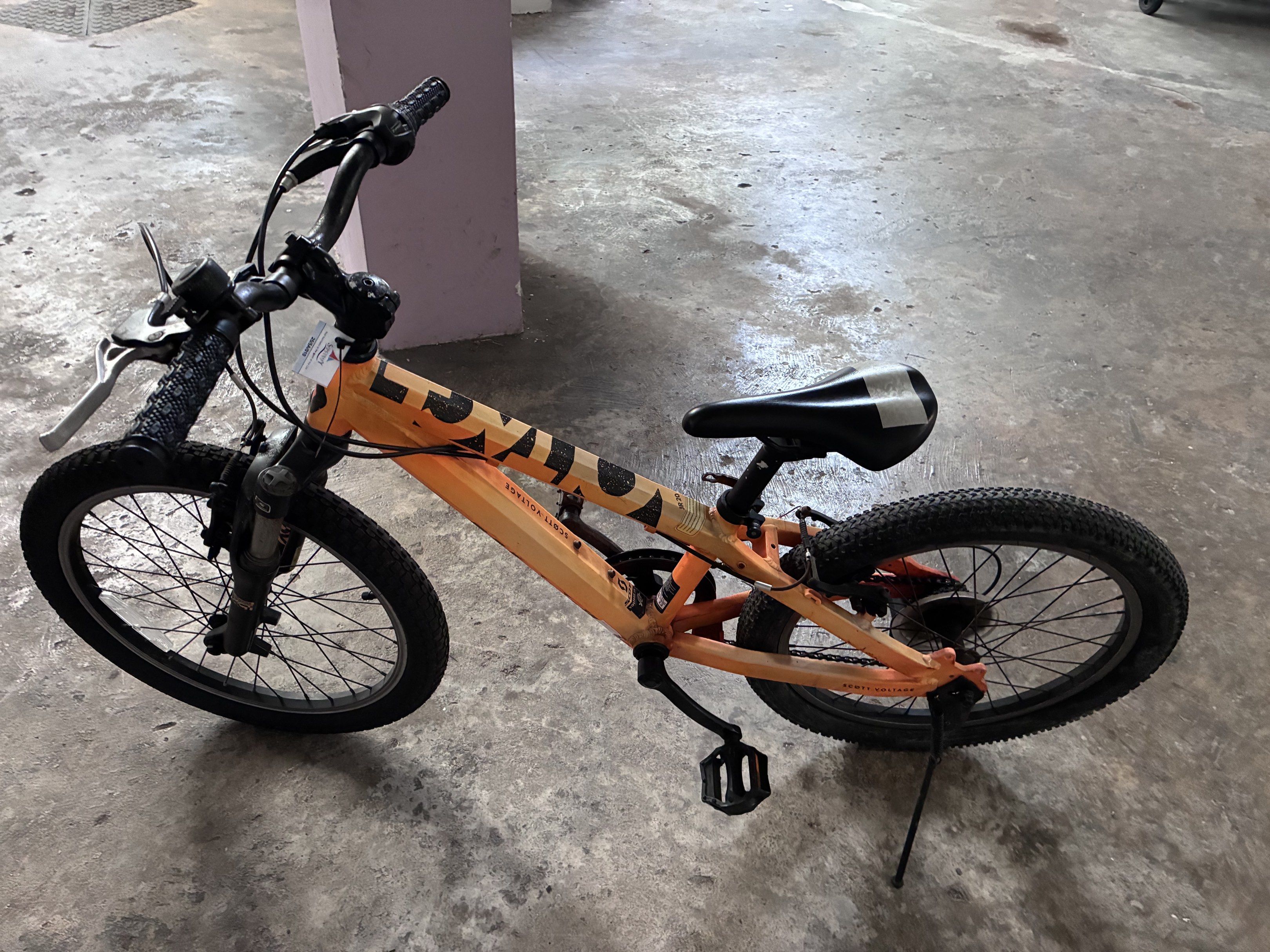 Scott Voltage JR 20 Kids Bike, Sports Equipment, Bicycles & Parts ...