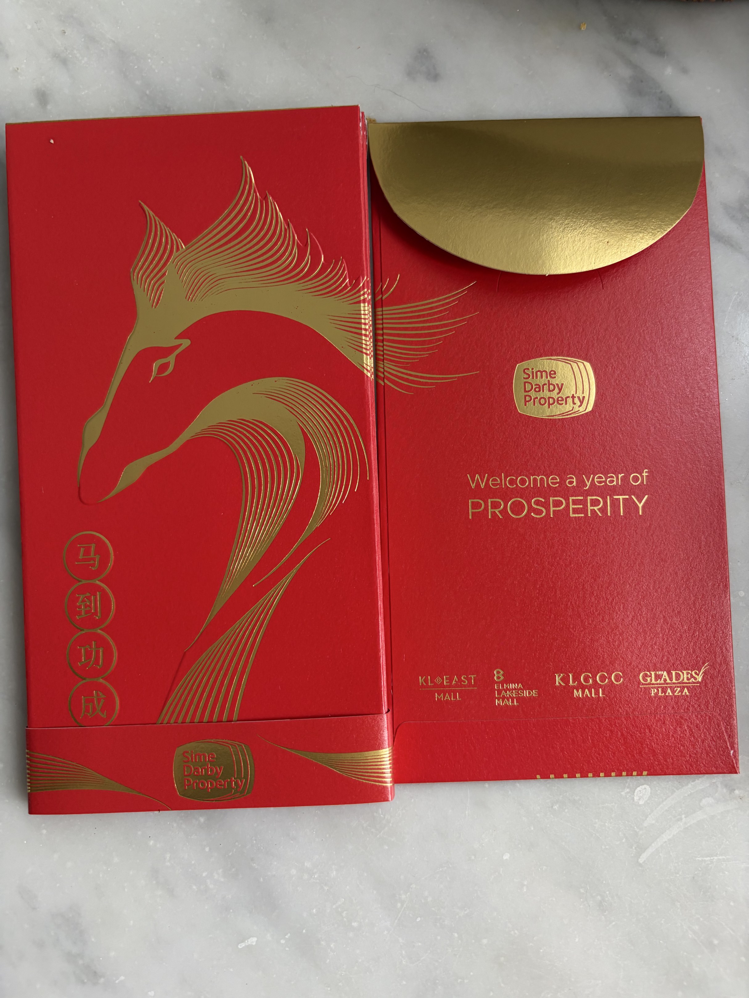 KLGCC Mall Sime Darby Property Horse Ang Pow Red Packet 2026, Hobbies ...