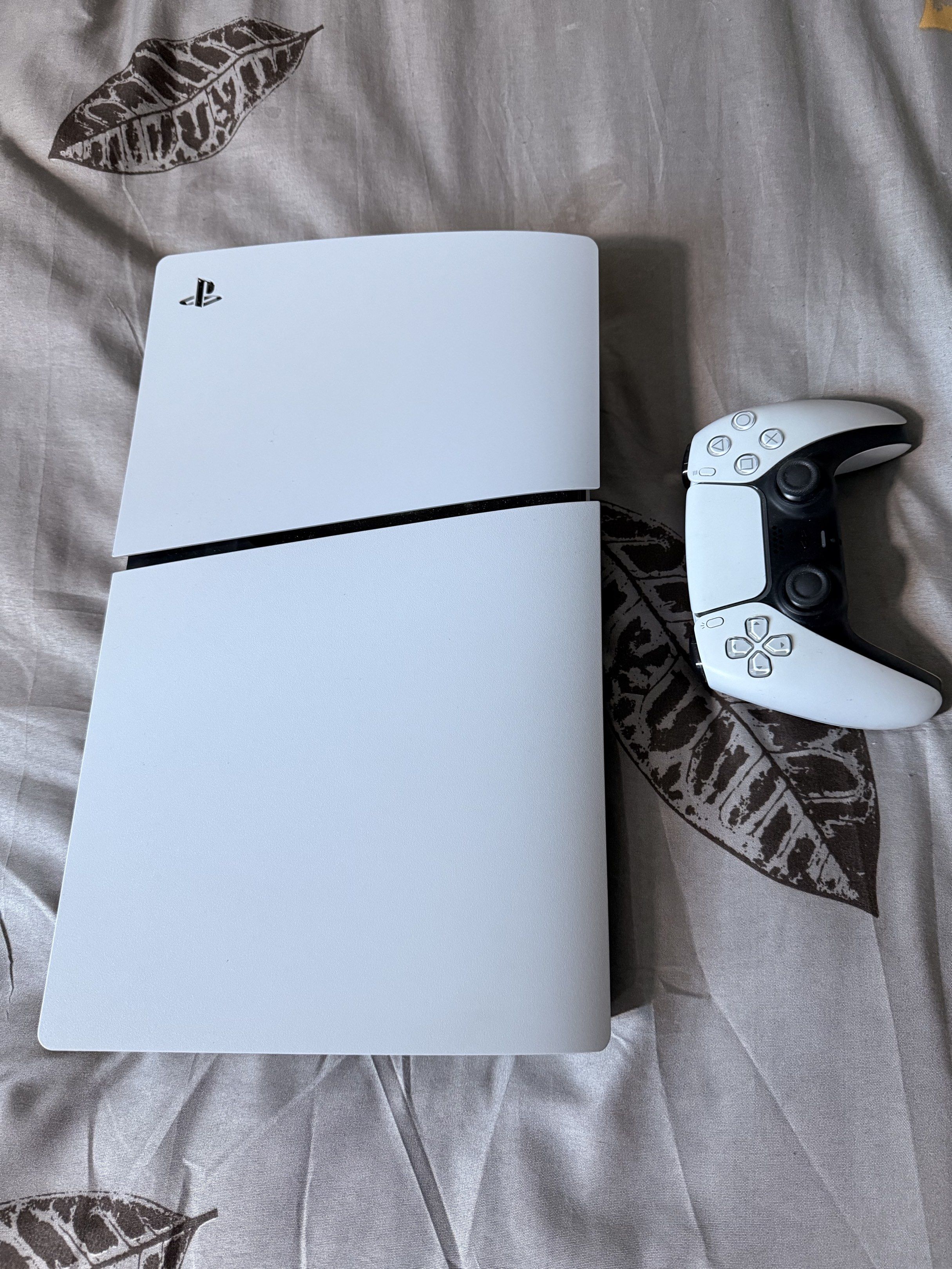 Sony PlayStation 5 Slim Console with Controller, Video Gaming, Video ...