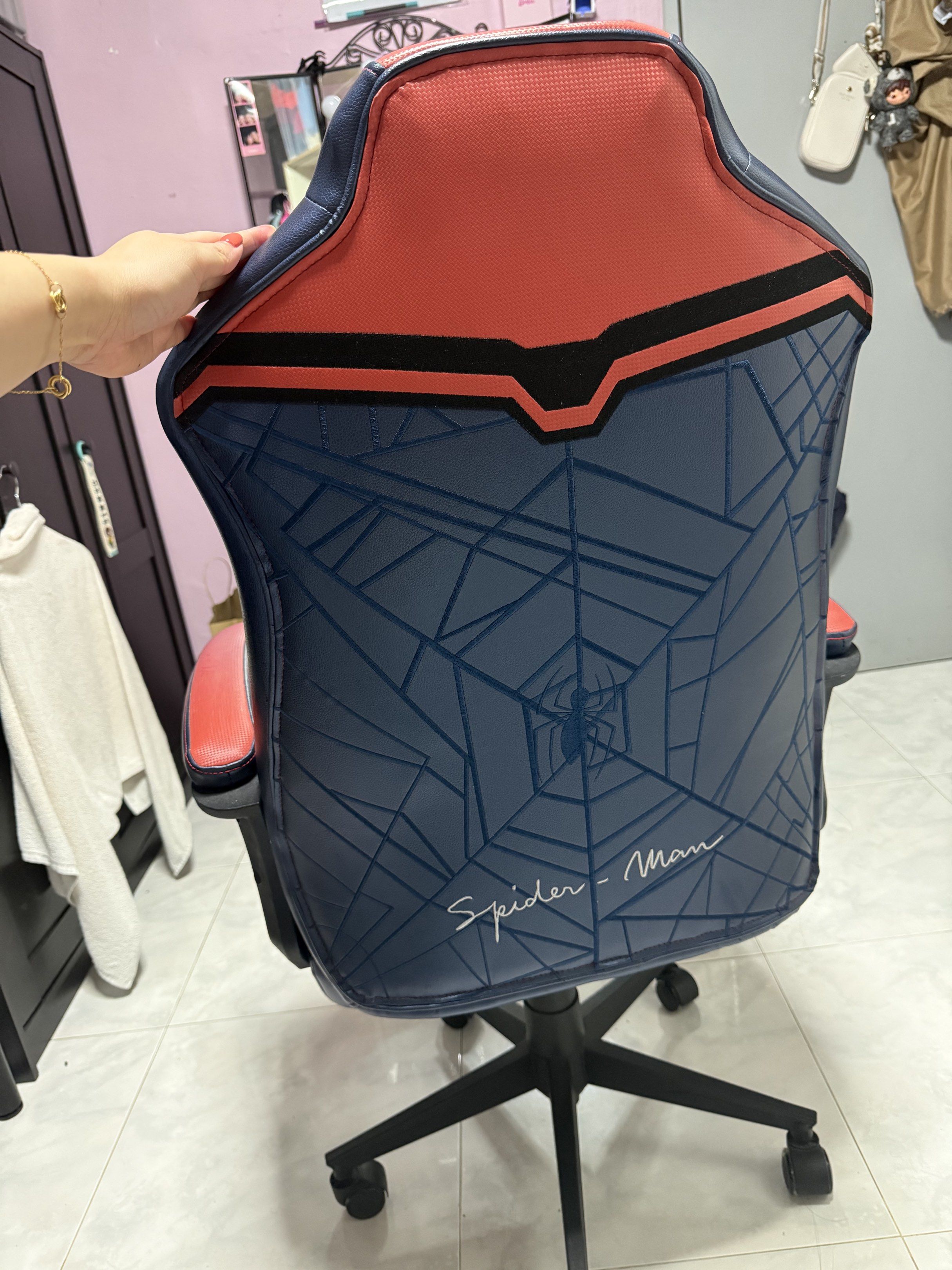 Spider-Man Themed Gaming Chair TTRACING, Furniture & Home Living ...