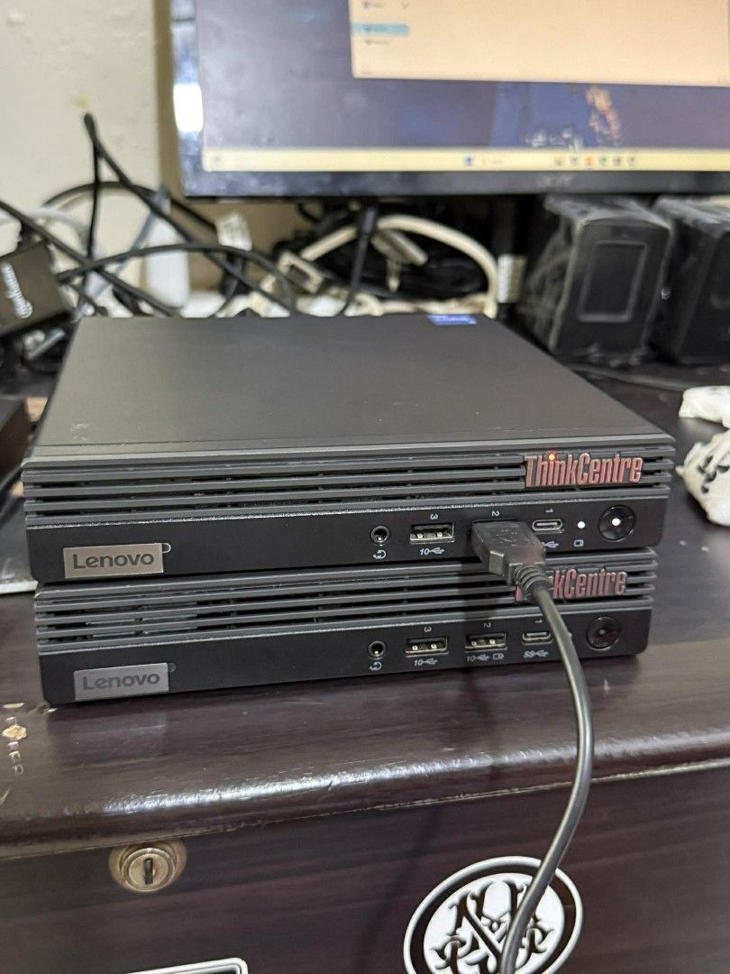 Thinkcentre m70q gen 5 I5 14th gen 16gb ram ddr5 256gb nvme Windows 11 ...