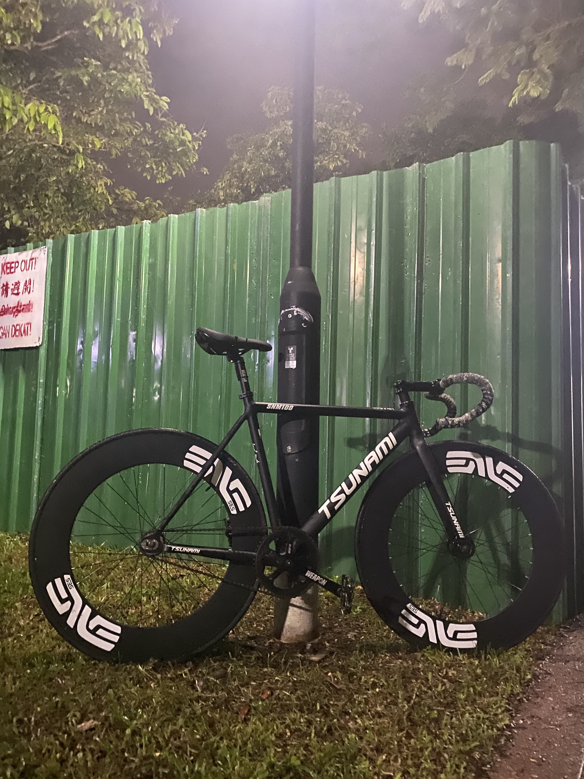 Tsunami SNM100, Sports Equipment, Bicycles & Parts, Bicycles on Carousell