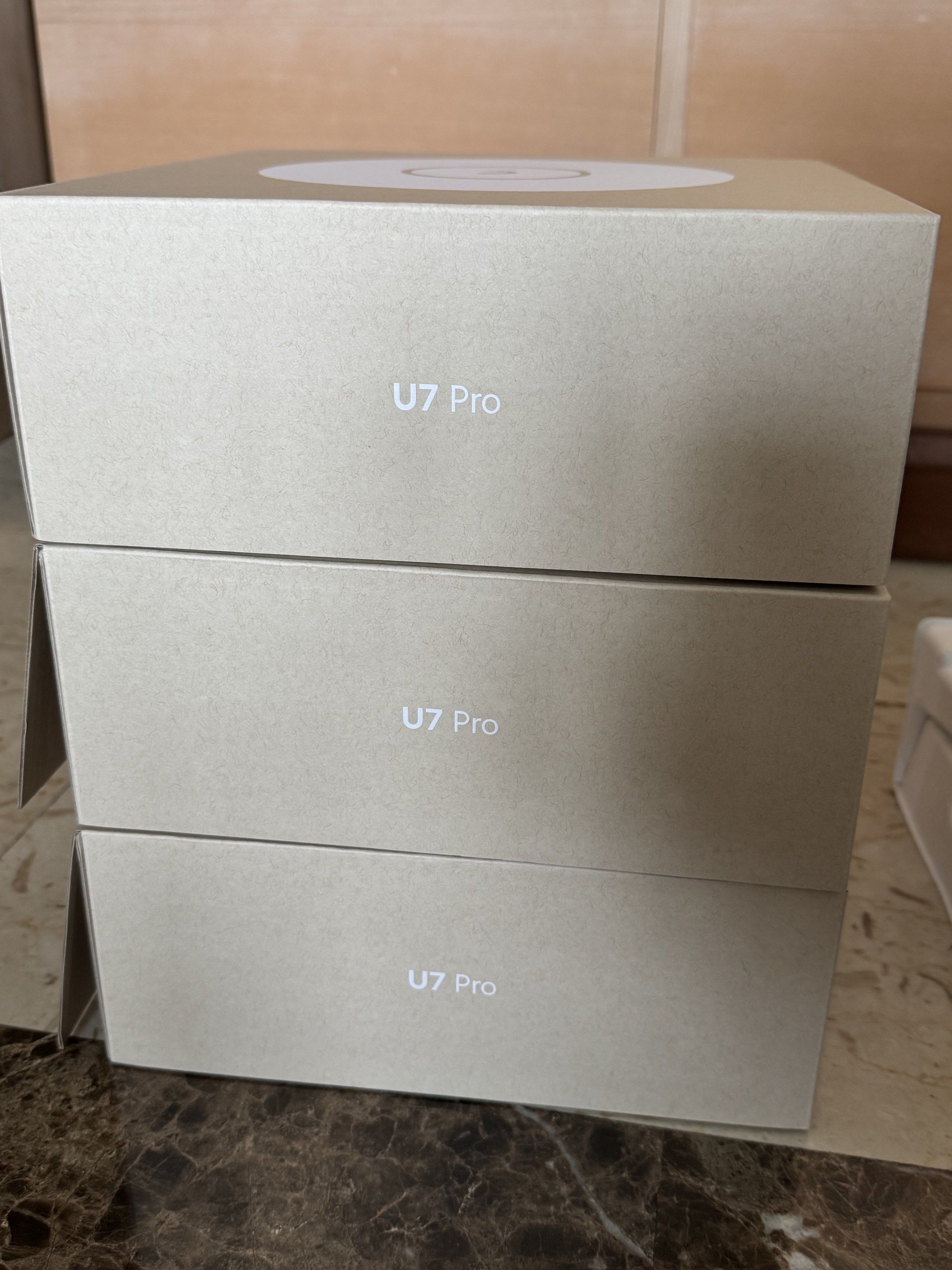 Ubiquiti UniFi Access Point U7 Pro, TV & Home Appliances, Electrical ...