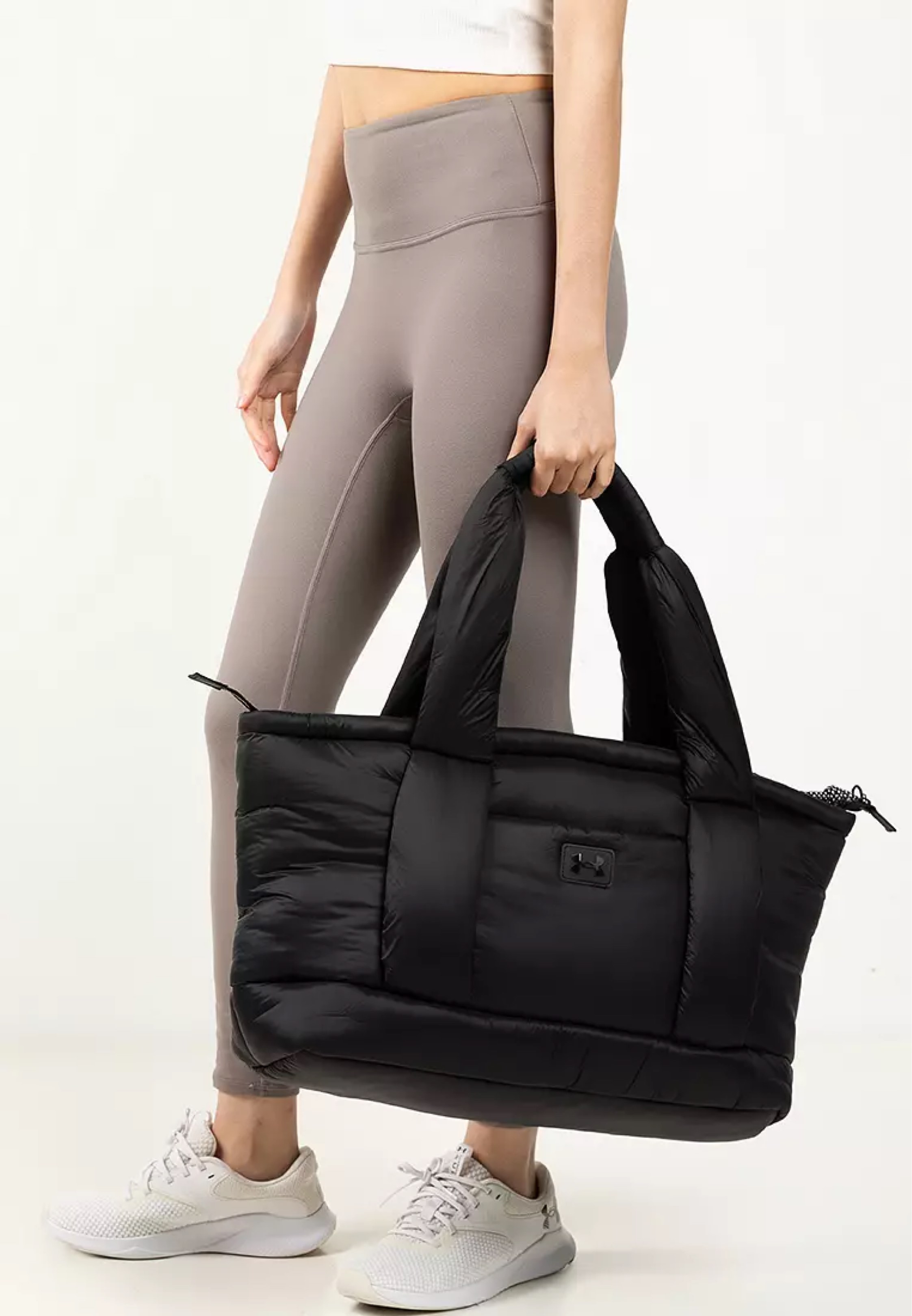 Under Armour Puffer Tote Bag - Black, Women's Fashion, Bags & Wallets ...