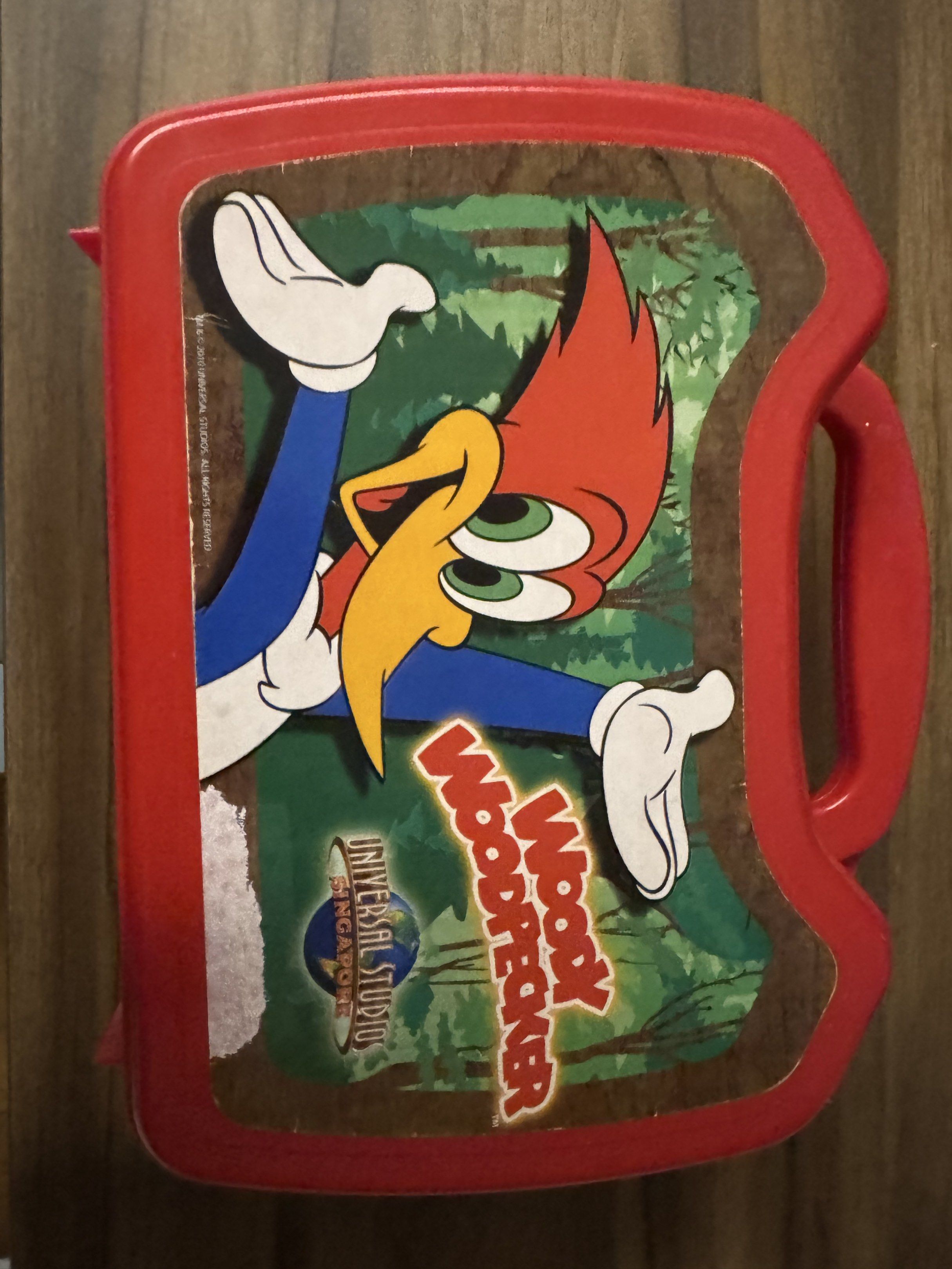 Universal Studios Singapore Woody Woodpecker Lunchbox, Furniture & Home ...