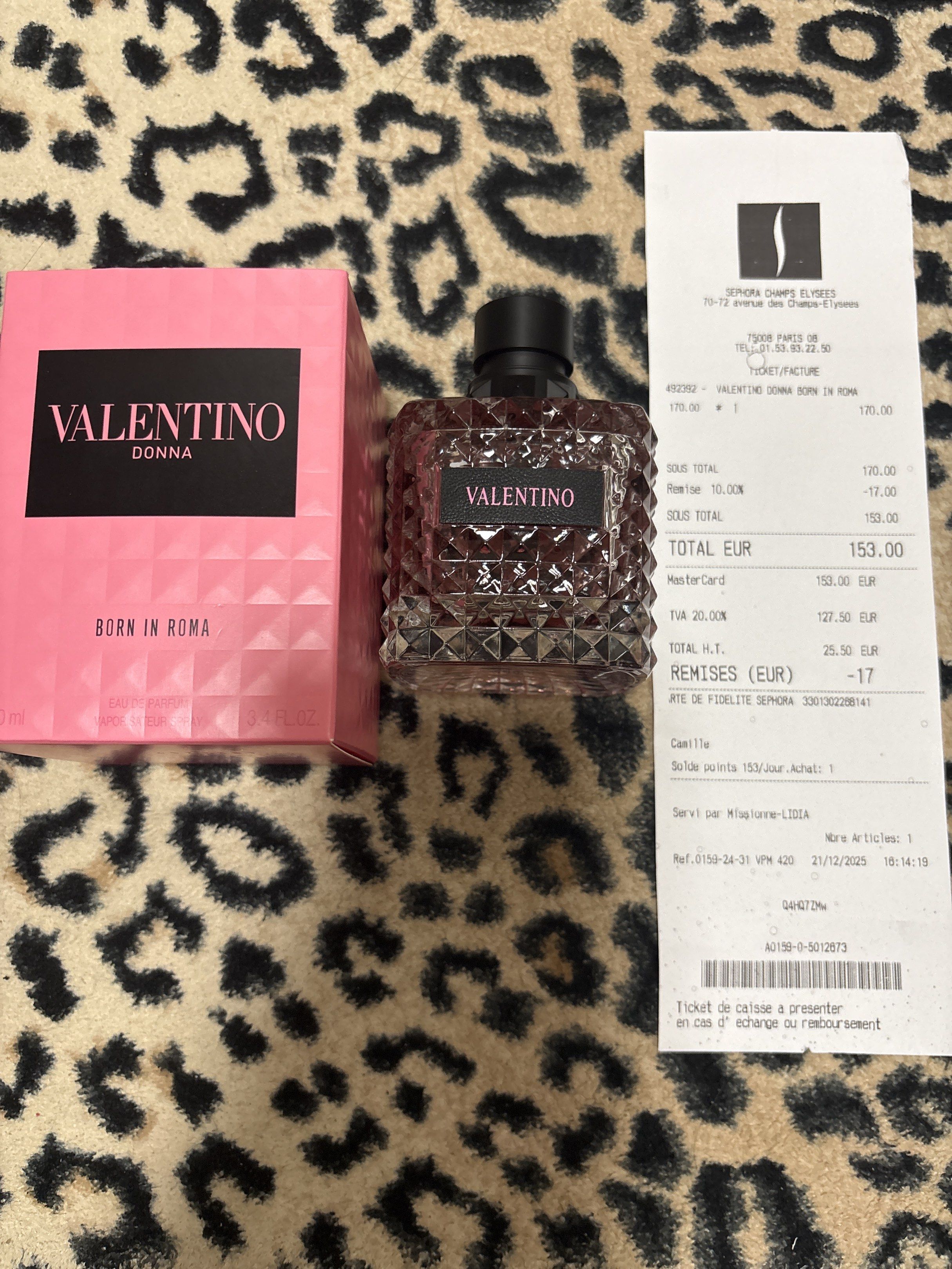 Valentino Donna Born in Roma Eau de Parfum 100ml, Beauty & Personal ...