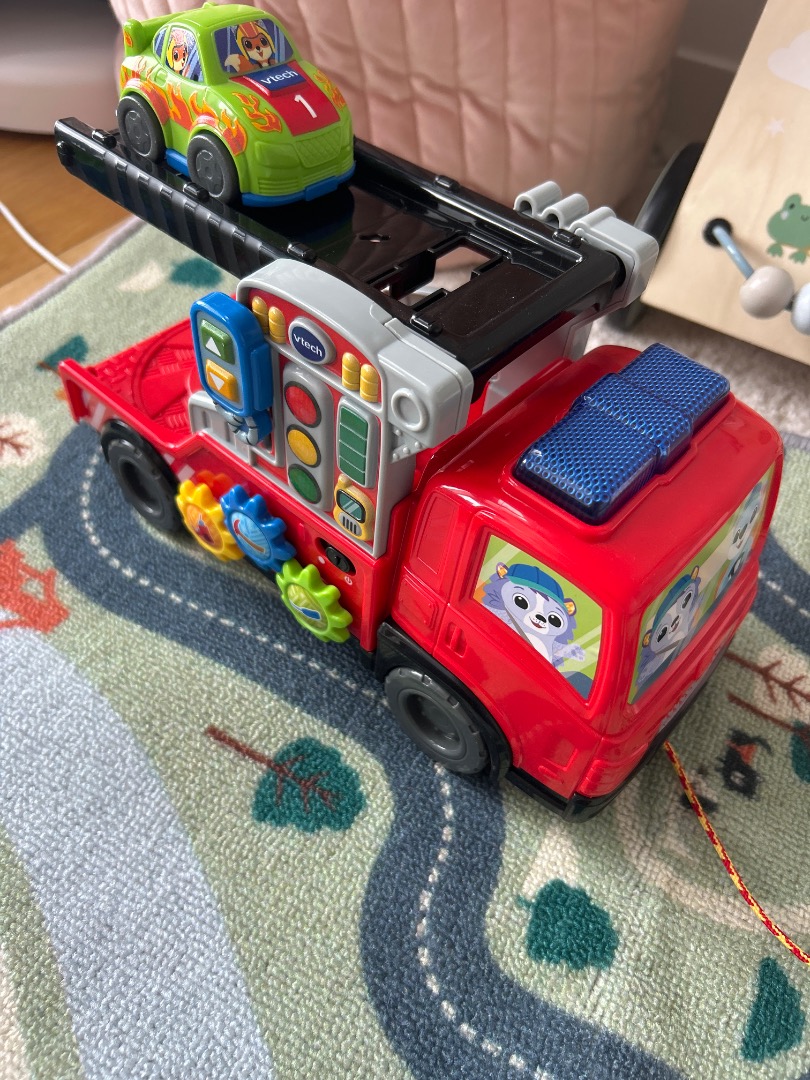 VTech Go! Go! Smart Wheels Tow Truck, Hobbies & Toys, Toys & Games on ...