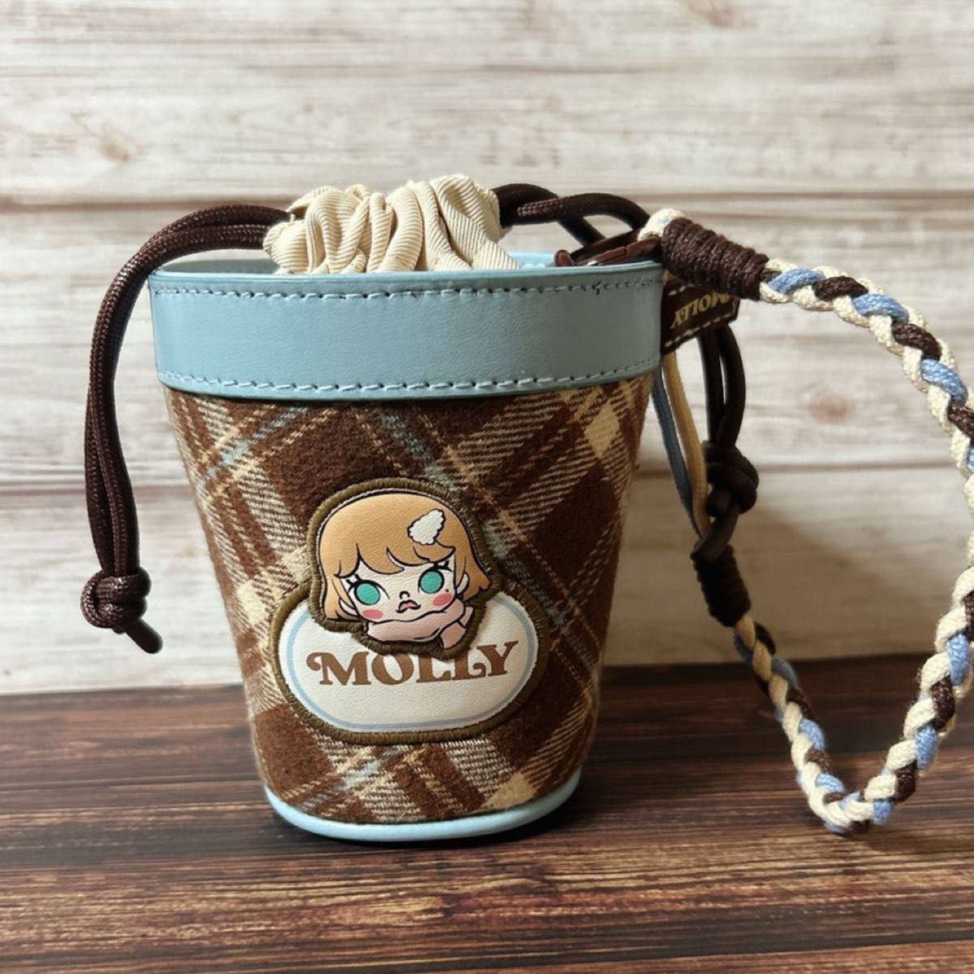 WTS / WTT POP MART Molly Winter Fit Check Series MINI Bag Blind Box ...