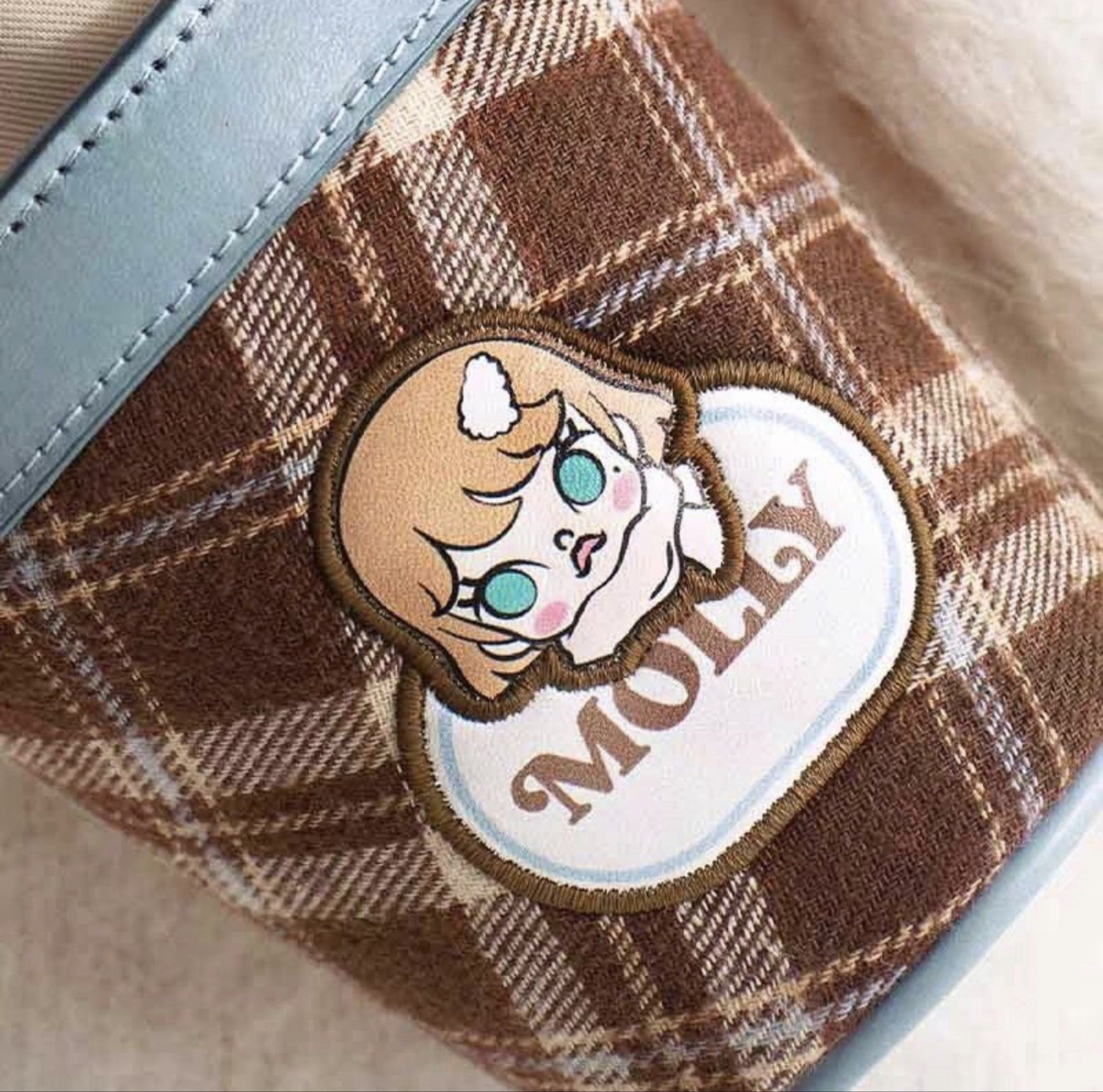 WTS / WTT POP MART Molly Winter Fit Check Series MINI Bag Blind Box ...