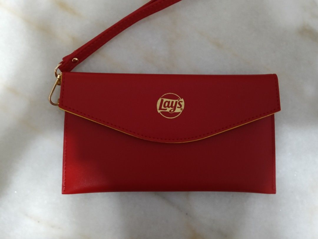Lay's CNY Ang Bao Red Packets with Wrist Pouch (3 Pieces) Ang Pao 2026 ...