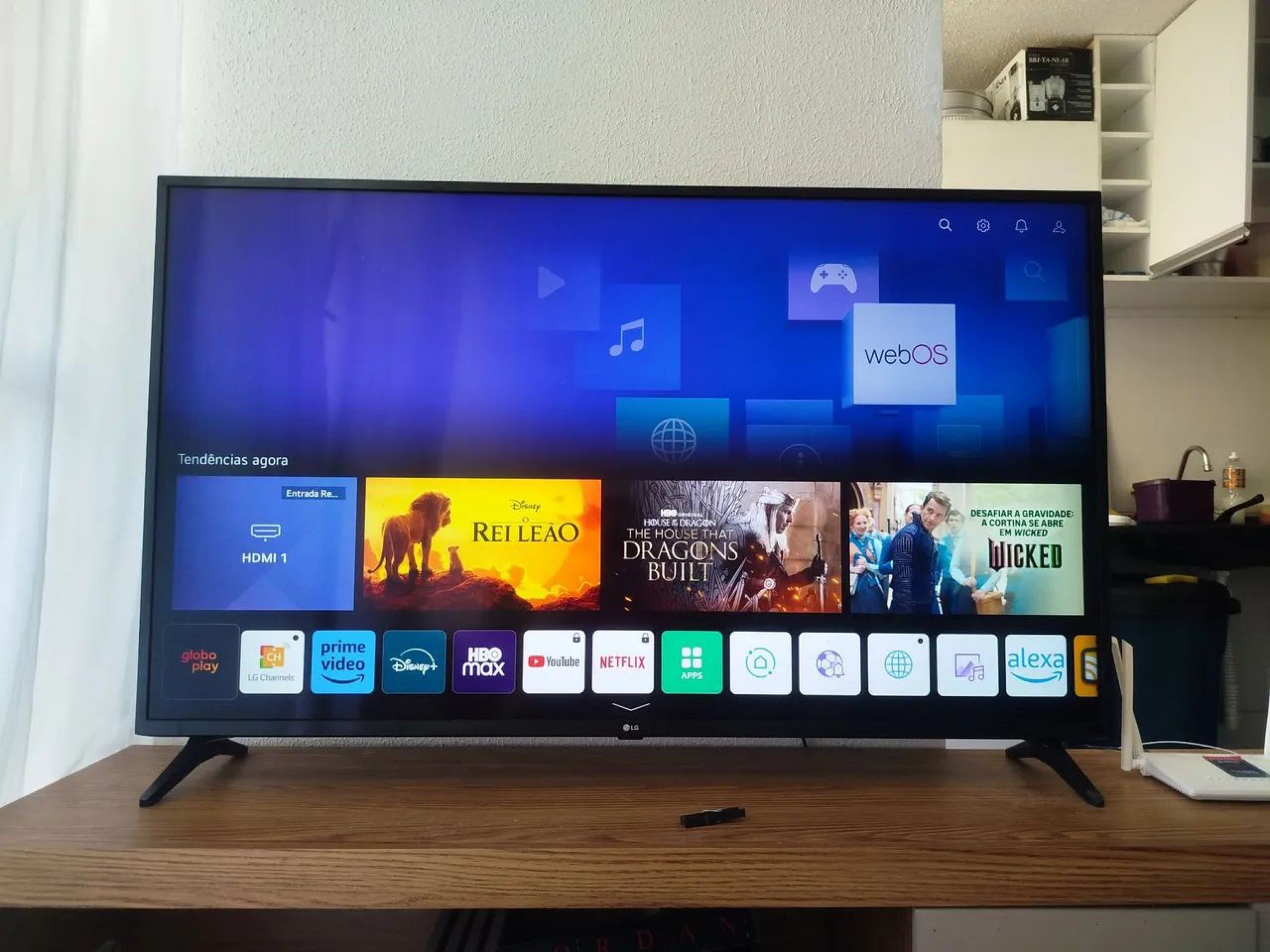 4K 43" LG Smart UHD TV, TV & Home Appliances, TV & Entertainment, TV on ...