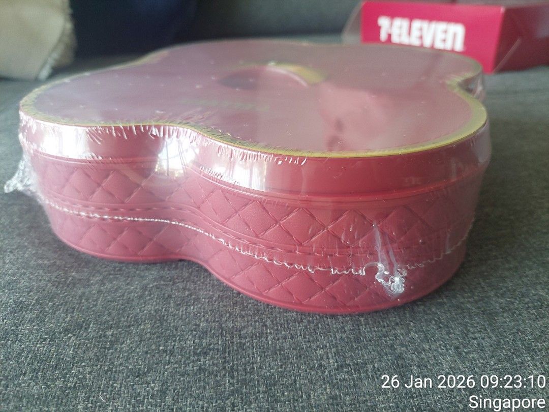 7-Eleven Chinese New Year Gift Set, Food & Drinks, Gift Baskets ...