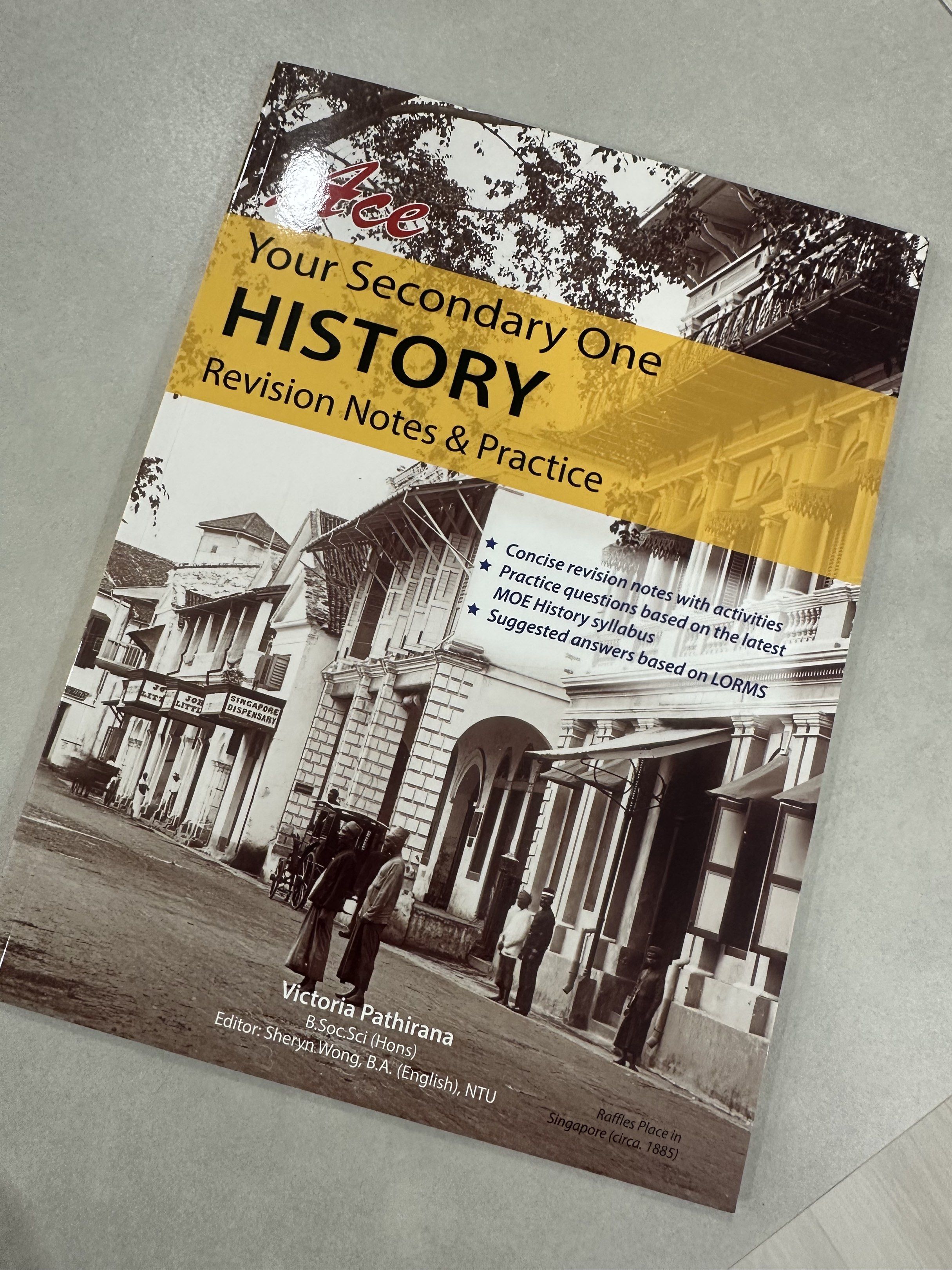 $8.50 secondary one history assessment book by CDP Singapore, Hobbies ...