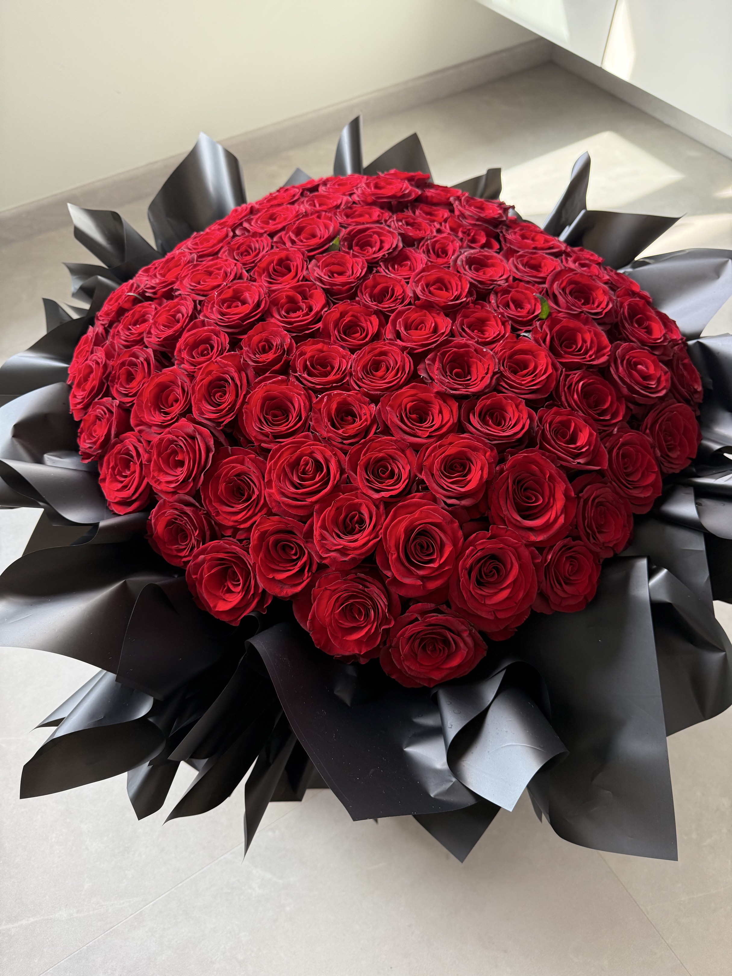 99 Red Rose Bouquet, Hobbies & Toys, Flowers & Bouquets on Carousell