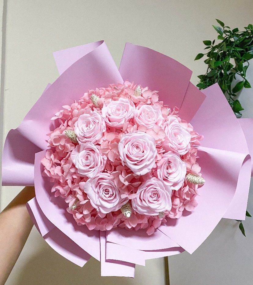 9 Stalk Preserved Pink Flower Round Flower Bouquet - Valentine’s Day ...