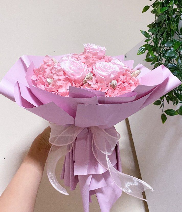 9 Stalk Preserved Pink Flower Round Flower Bouquet - Valentine’s Day ...