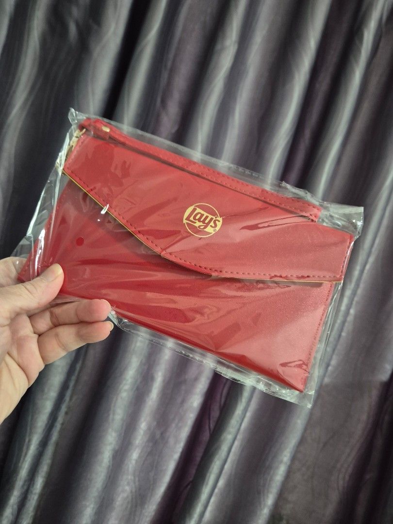 🆕️ Lay's Red packets holder, with compartment / lay's ang pow pouch ...