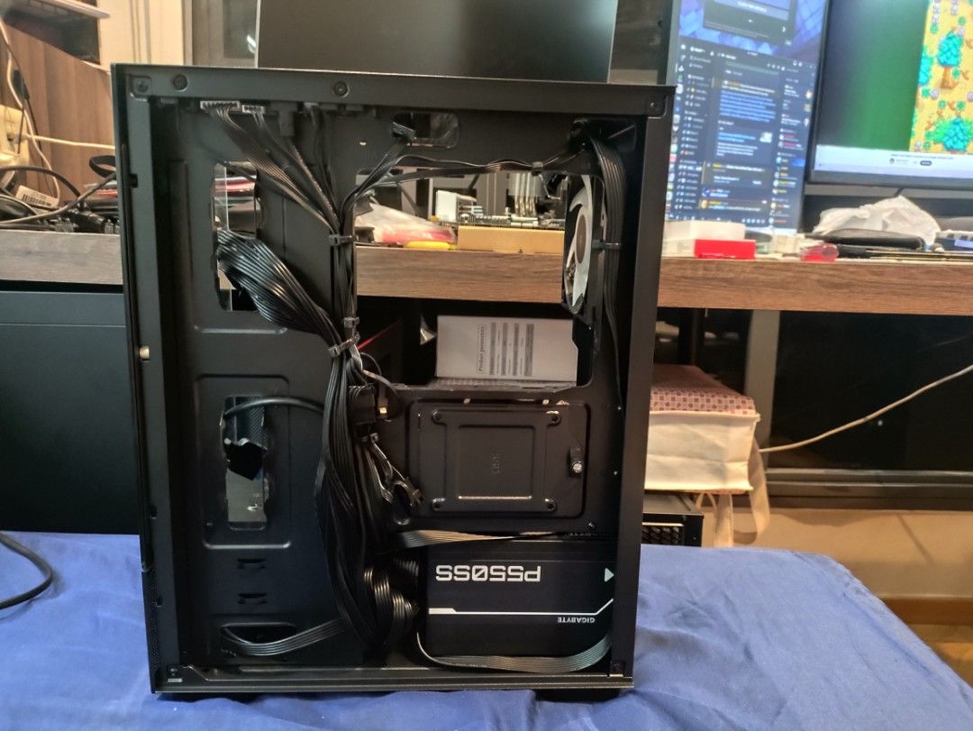 Aftershock Rapid mATX PC Case + Gigabyte 550W PSU, Computers & Tech ...